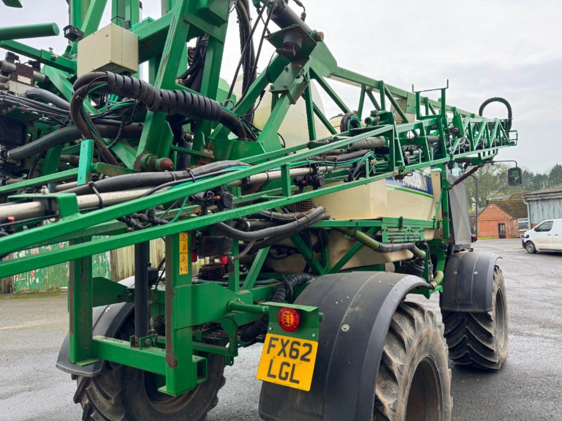 2012 Househam AR3500+ 28m self-propelled sprayer with 3,500l tank ...