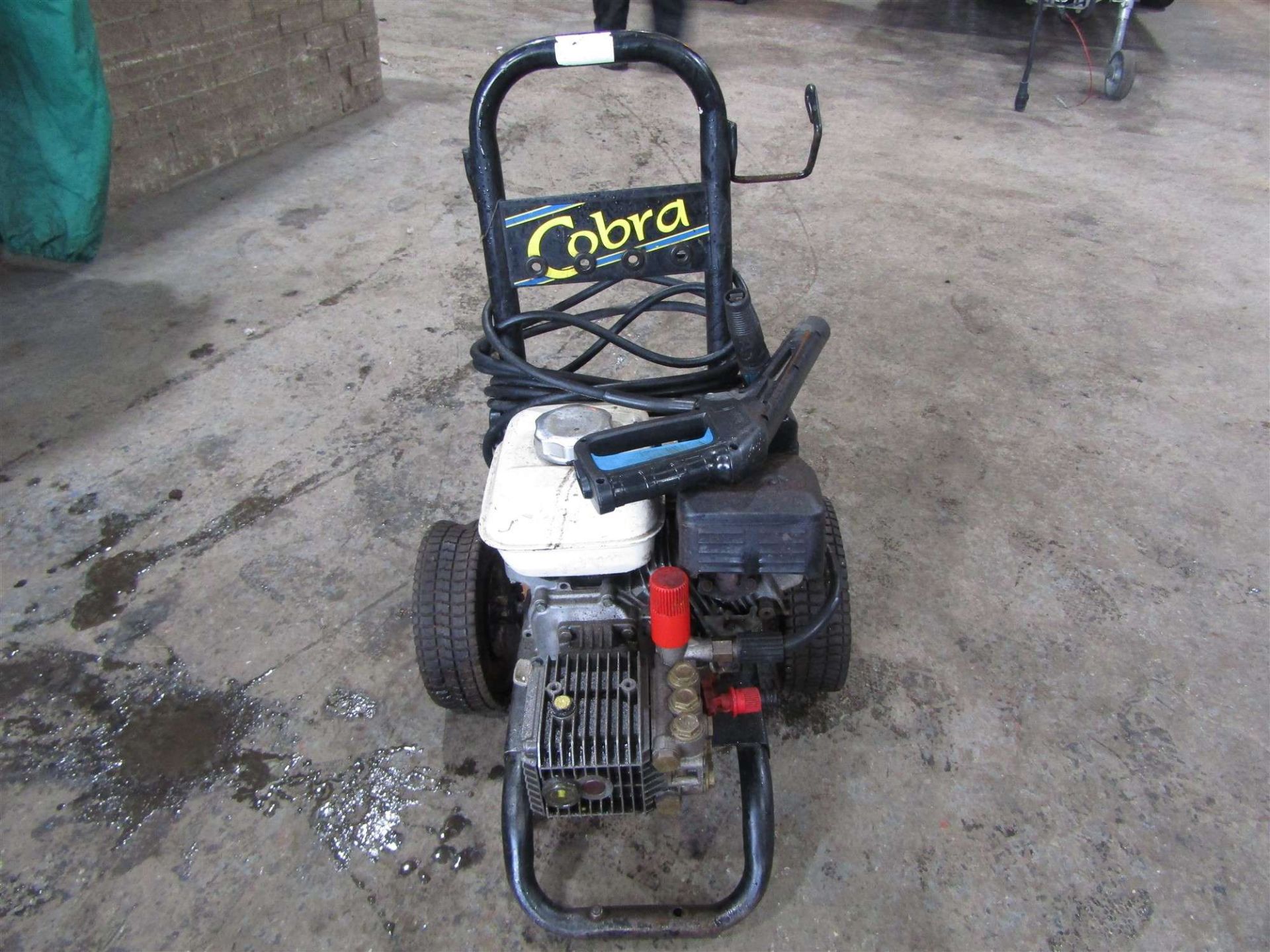 COBRA/HONDA PETROL PRESSURE WASHER C/W HOSE AND