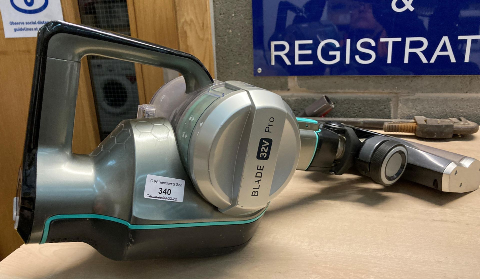 A Vax Blade 32V Pro hand held vacuum (no charger) (CWH Ref: PO)