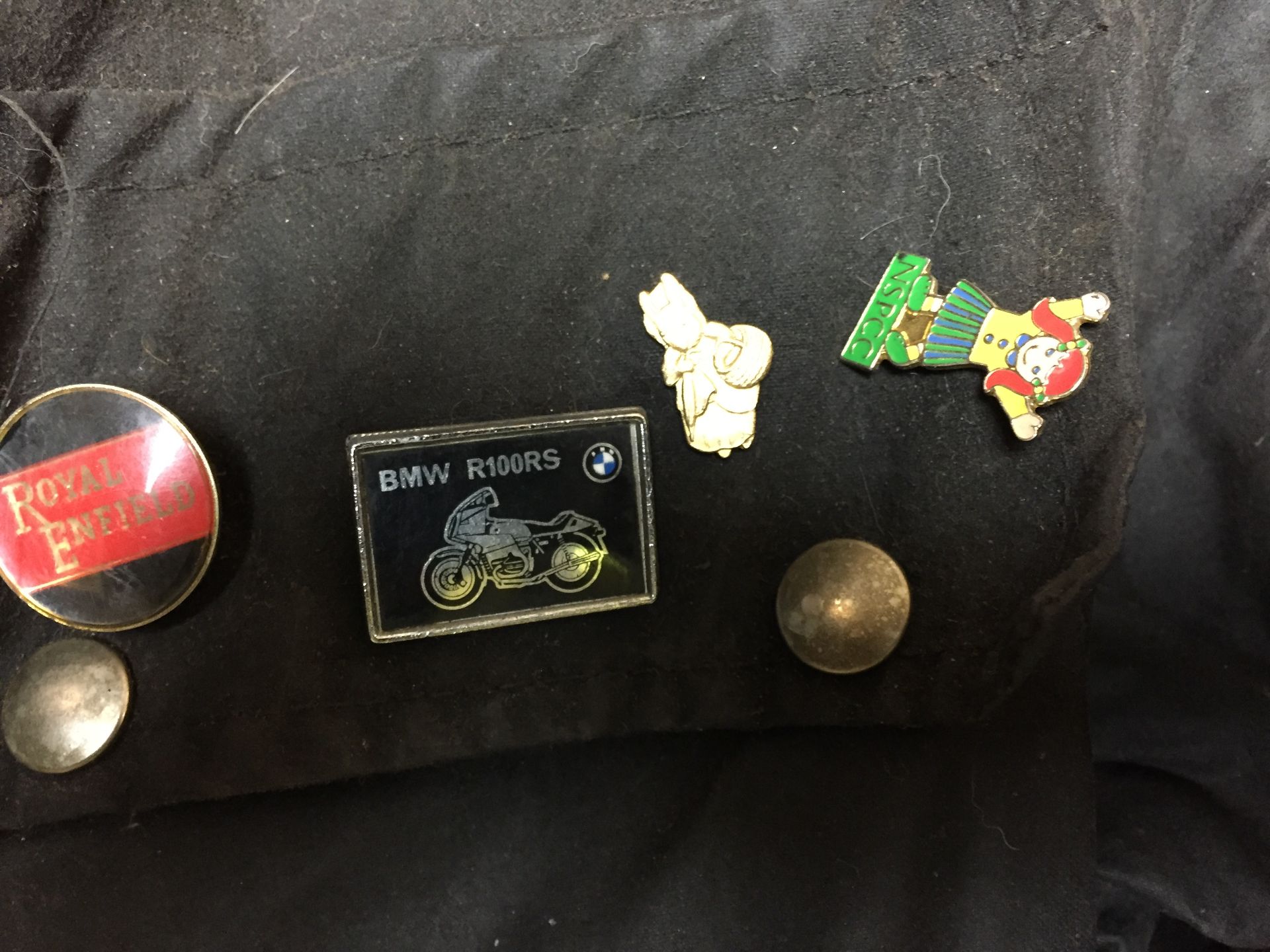 Seventeen items including men's TT Leathers International waxed cotton ...