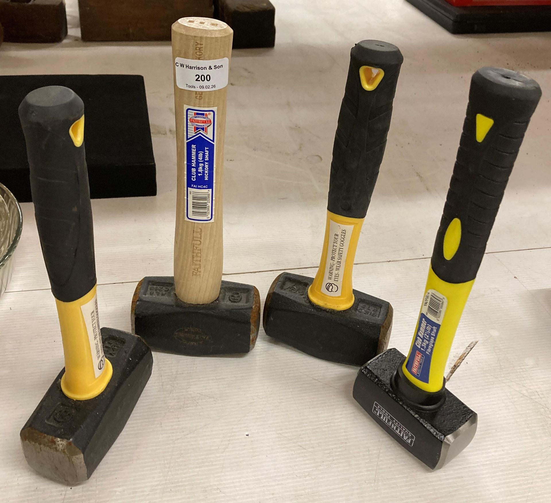 4 x assorted lump hammers by Faithfull, etc (N02)
