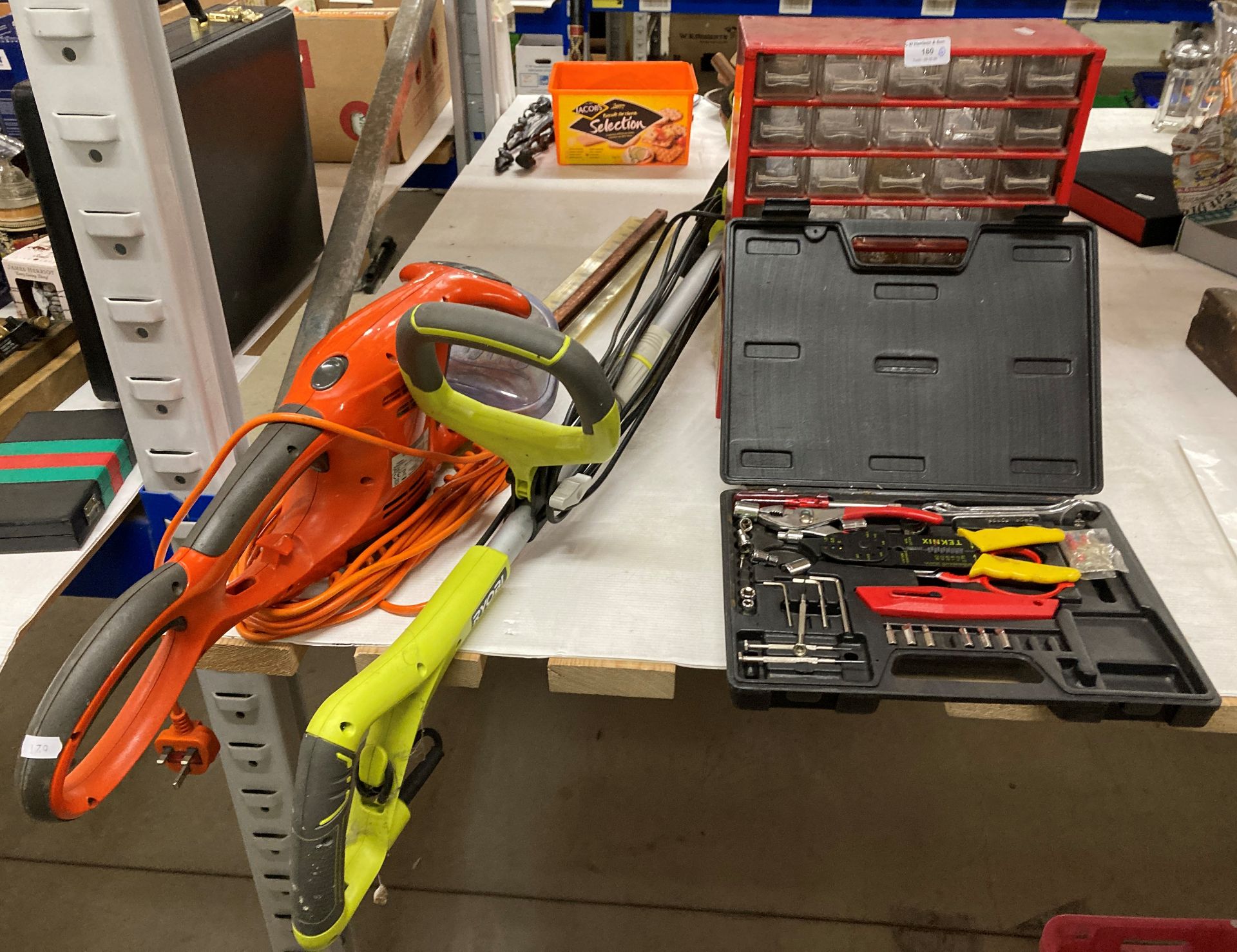 4 x assorted items to include Flymo hedge trimmer, Ryobi strimmer ...