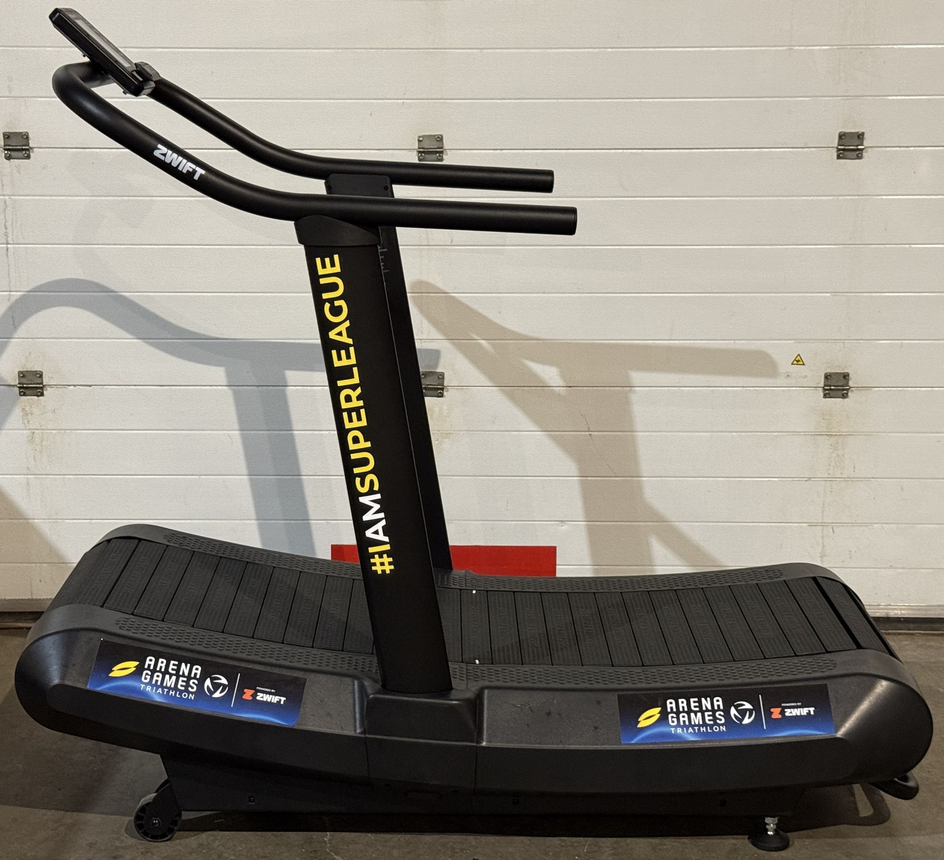 ASSAULT FITNESS Assault Runner Pro athlete powered treadmill (RRP £ ...