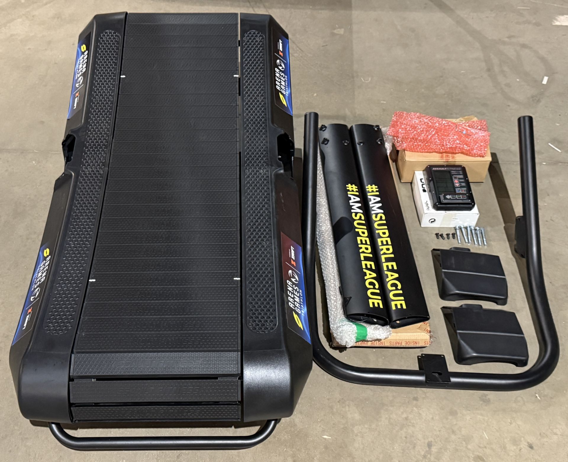 ASSAULT FITNESS Assault Runner Pro athlete powered treadmill (RRP £ ...