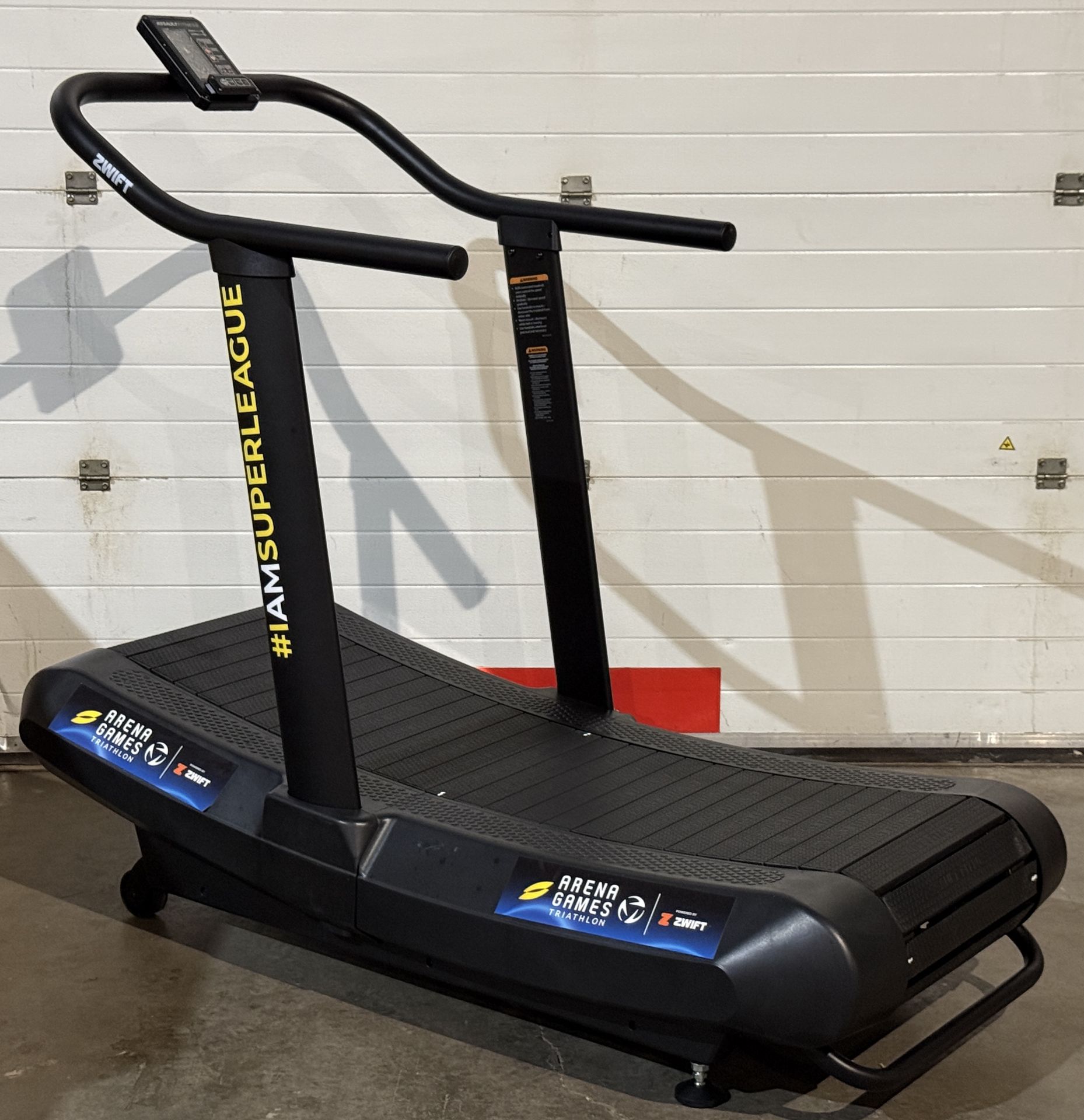 ASSAULT FITNESS Assault Runner Pro athlete powered treadmill (RRP £ ...