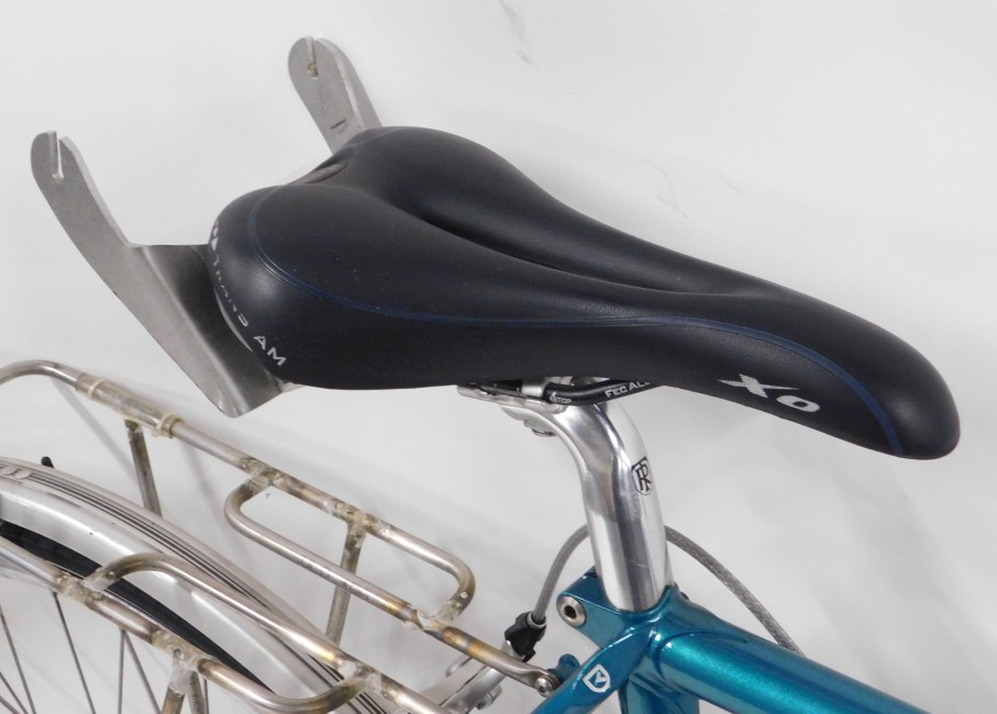 A Dave Yeates bicycle, with a Reynolds 631 turquoise frame, Shimano ...