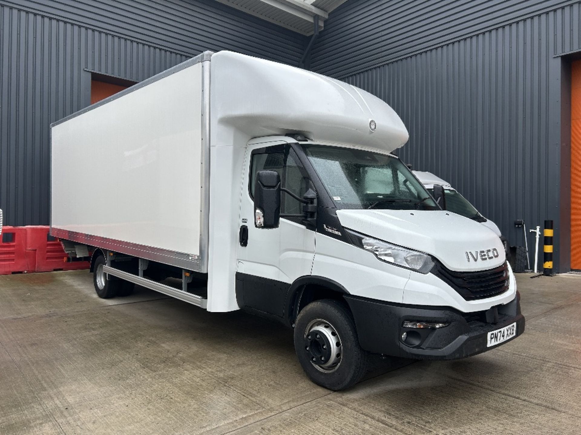 PN74 XXB DAILY 70C18 DIESEL 3.0 Business Box Van 4100 WB Hi ...