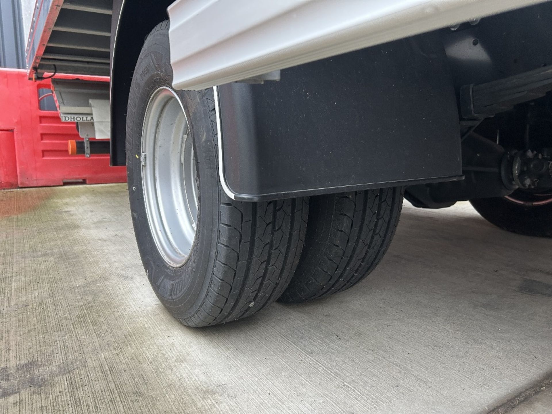 PN74 XXB DAILY 70C18 DIESEL 3.0 Business Box Van 4100 WB Hi ...