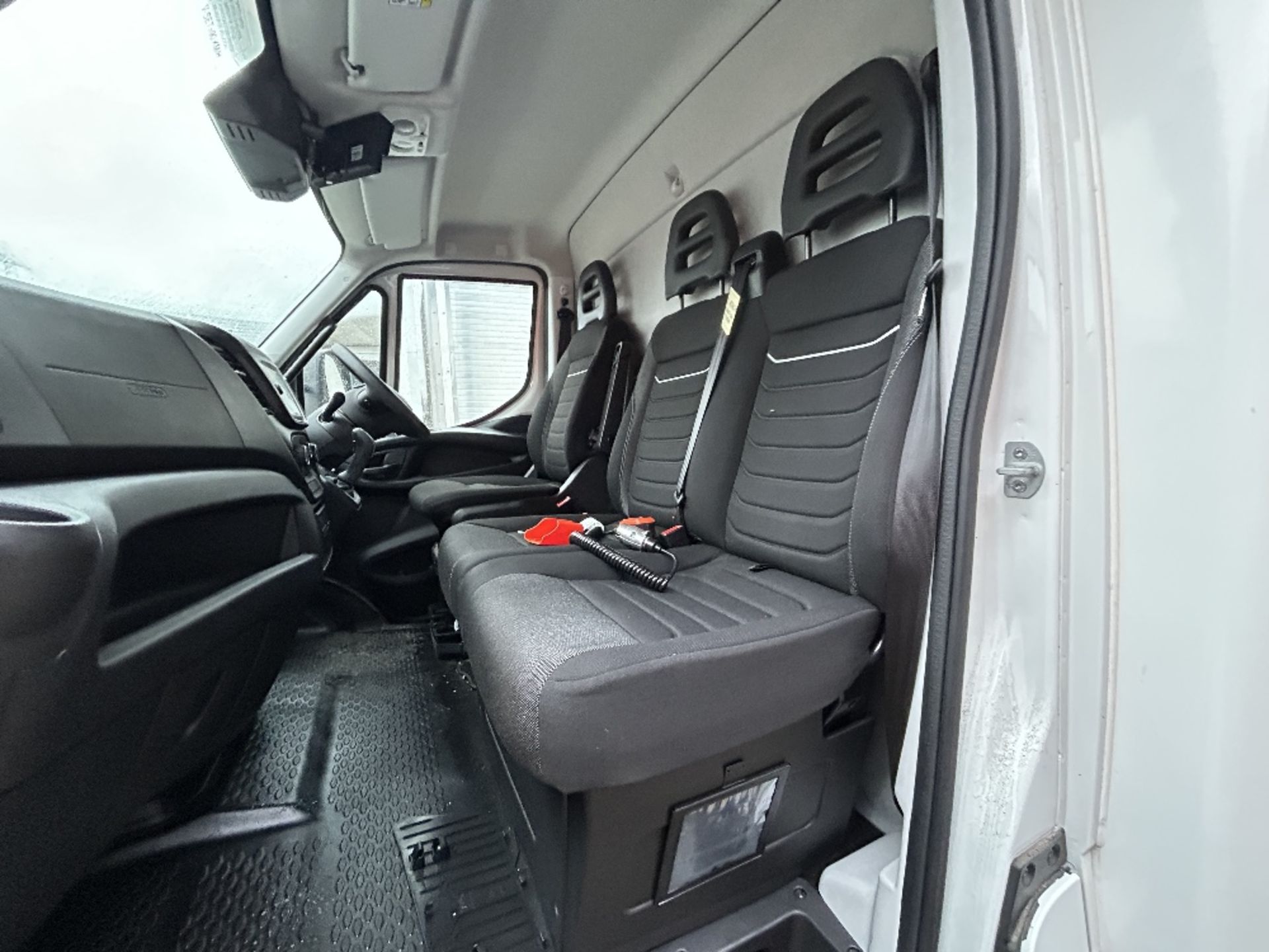 PN74 XXB DAILY 70C18 DIESEL 3.0 Business Box Van 4100 WB Hi ...