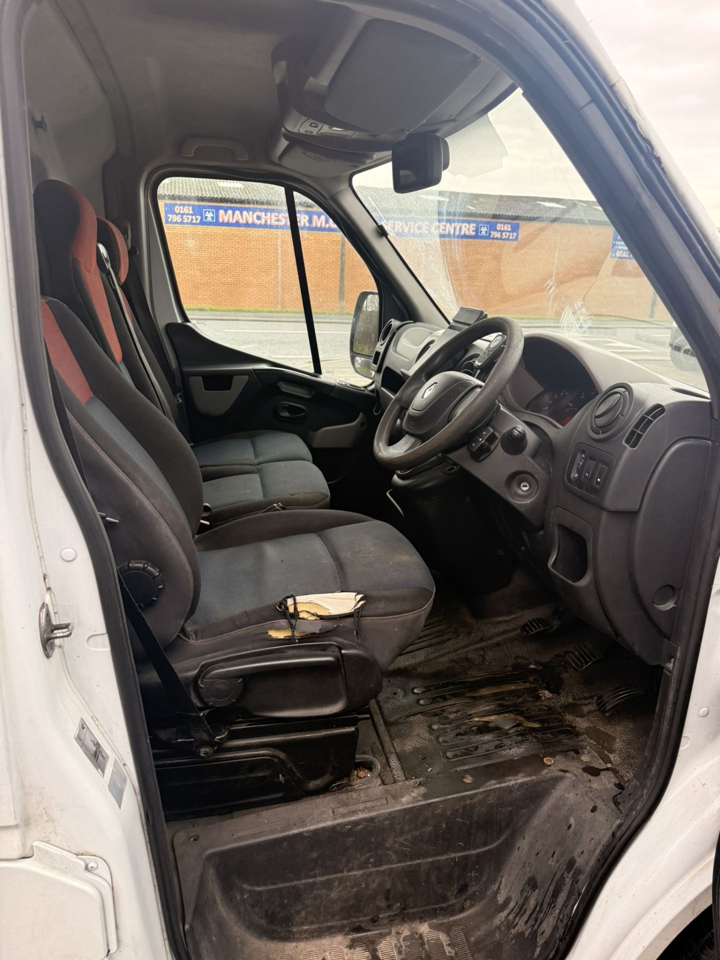 Renault Diesel Long Wheel Based Low Loader Luton Van Model: Master LM35 ...