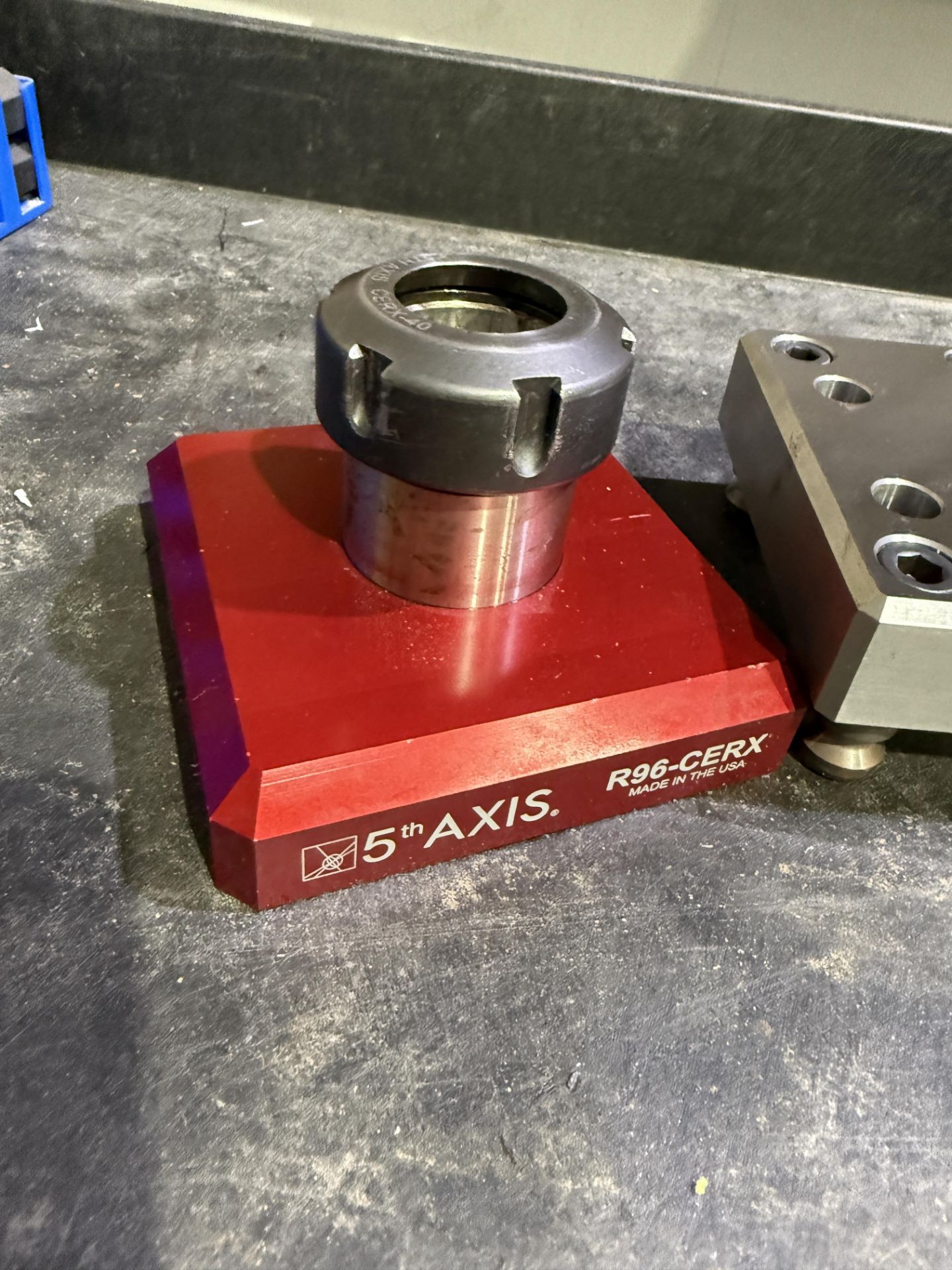 5th Axis Quick Change Fixture Plate With 5th Axis R96-DM25 Riser Plate ...