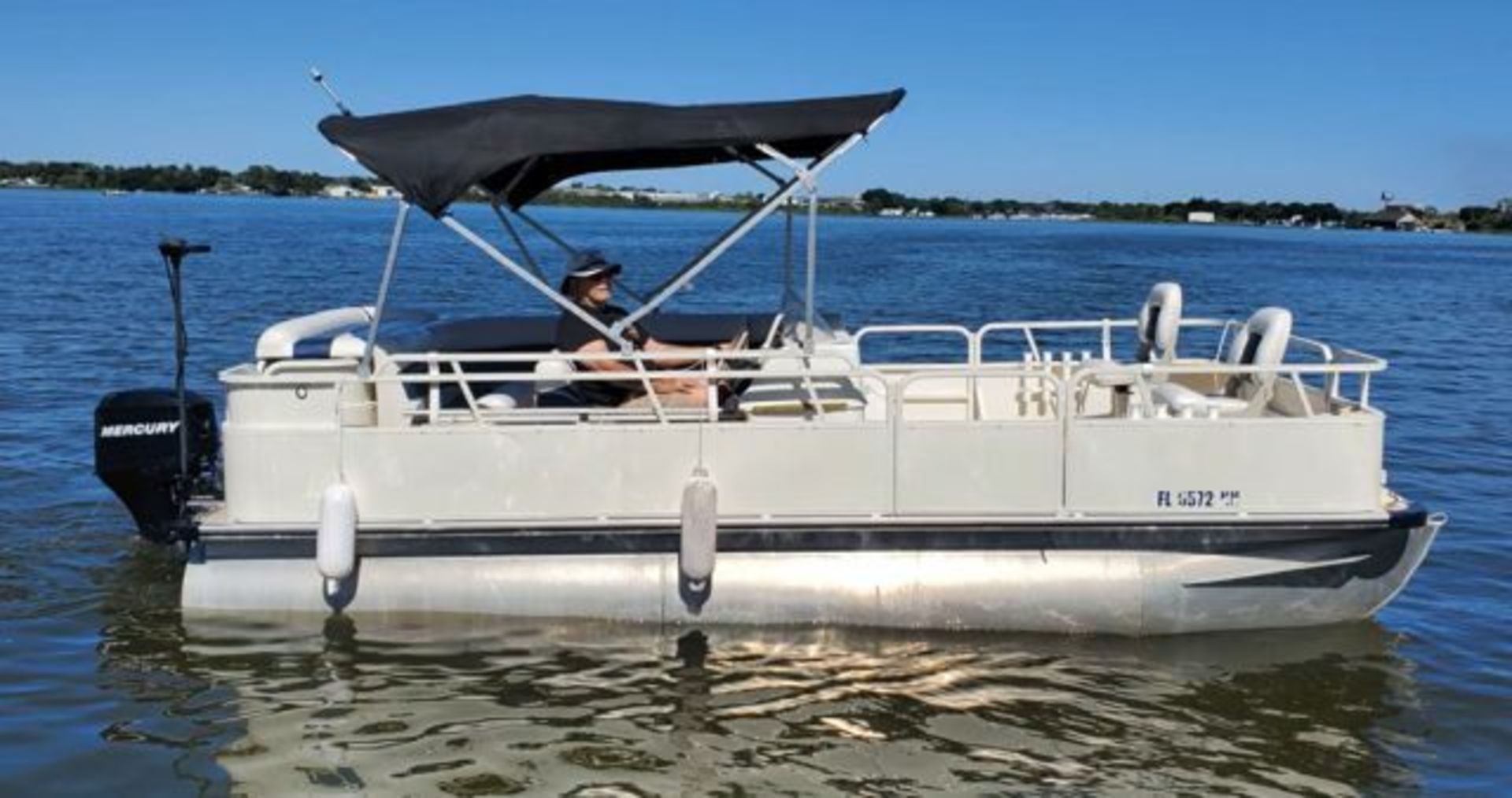 2007 Bentley 20' pontoon boat with 50hp Big Foot 4 stroke outboard ...