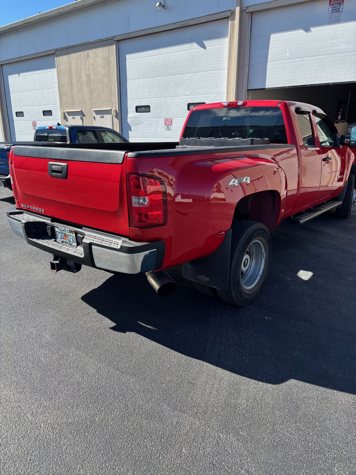 2012 Chevrolet Silverado Heavy Duty 4x4 1 ton dually, extended cab, 6.6 ...