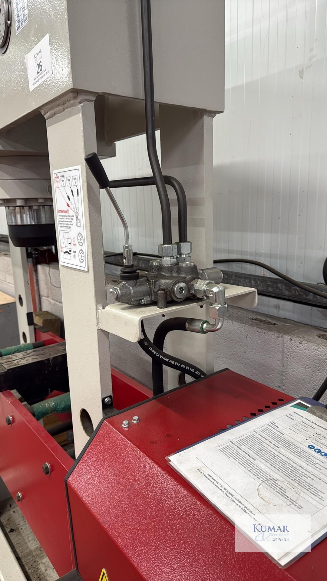 Morgan Rushworth HFP 1070-100, 100 Tonne Pressing CapacityHydraulic ...