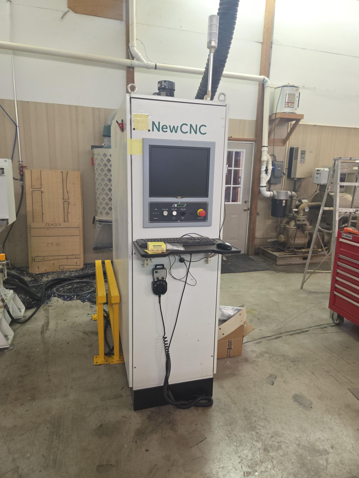 New CNC CNC Router 5' x 12' moving table. Model NCT3716. 7000 KG ...