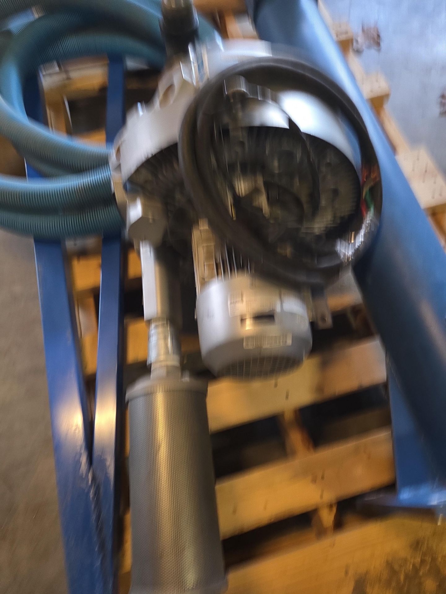 Anver Vacuum lift with Free Standing Gorbel Jib crane Post 11' 6" Arm ...