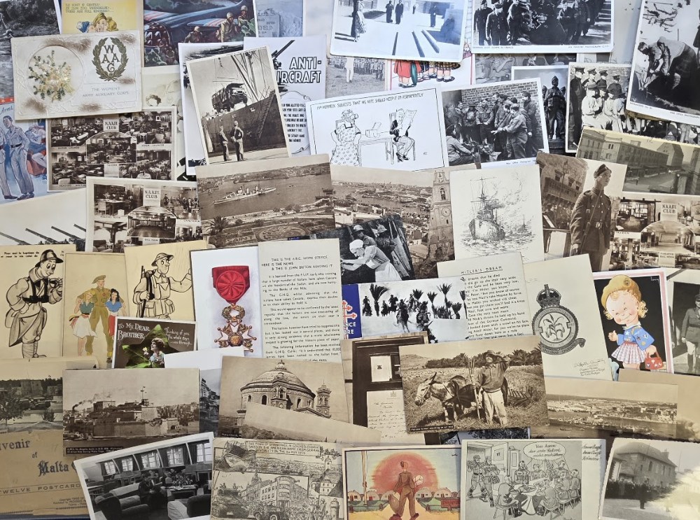 Postcards, Military, approx. 100 assorted cards to include comic ...