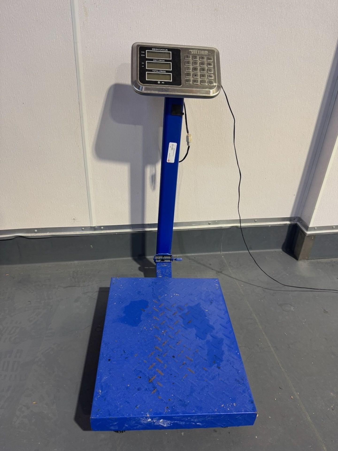 TCS System electronic platform scale and upright column-mounted digital ...