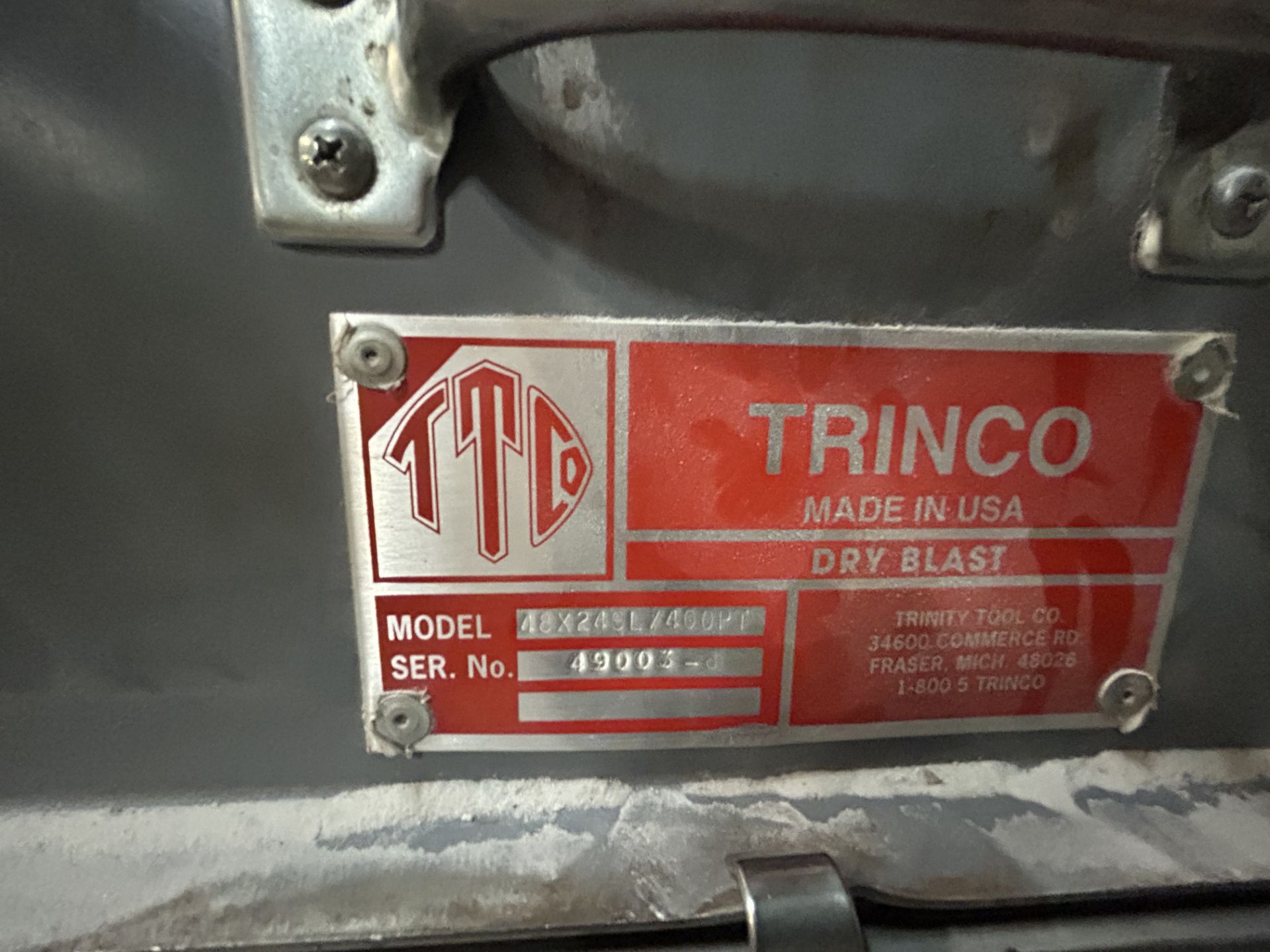 Trinco Model 48X24SL/400PT Dry Blast System w/ Pull Thru Dust Collector ...
