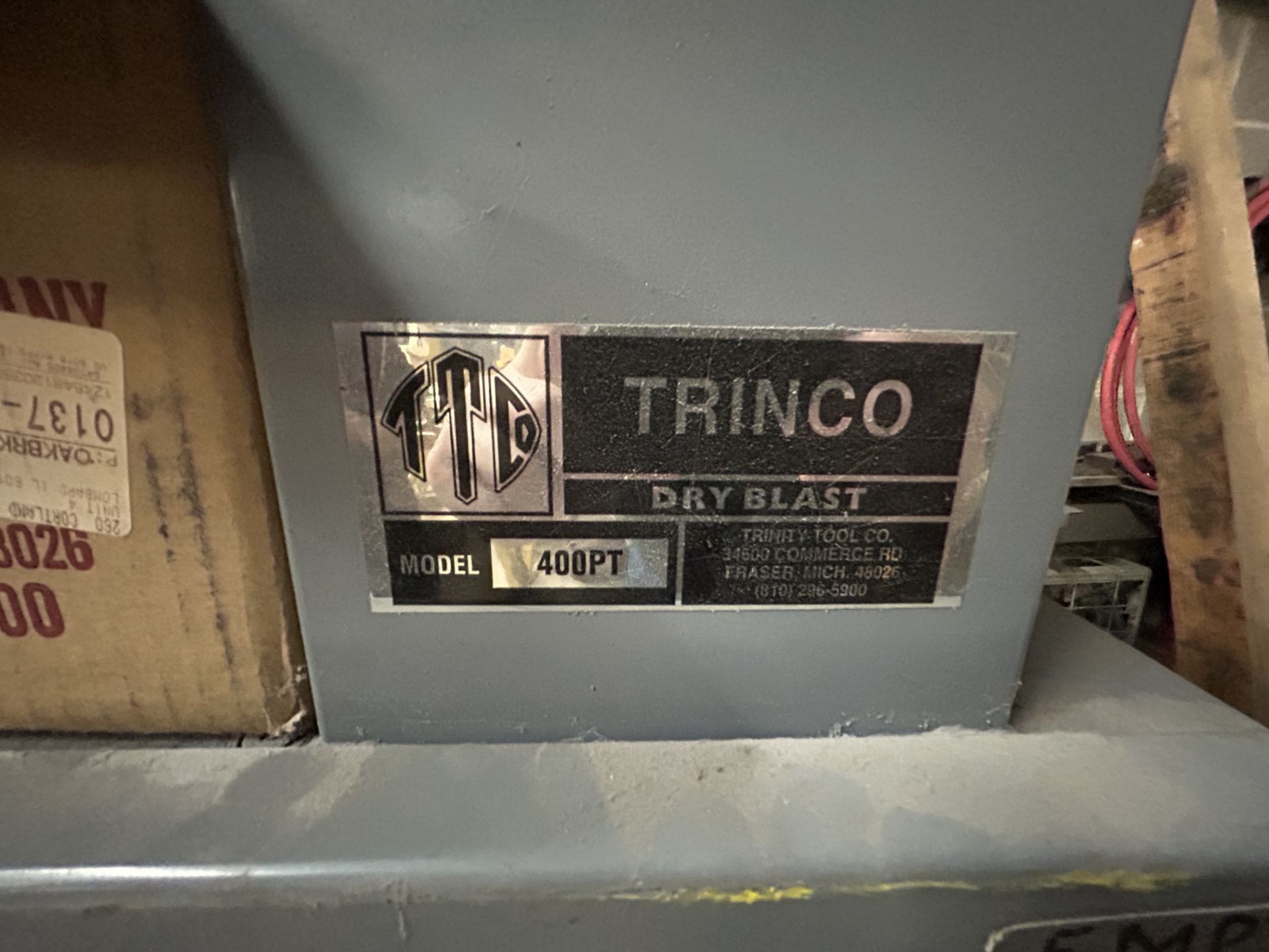 Trinco Model 48X24SL/400PT Dry Blast System w/ Pull Thru Dust Collector ...