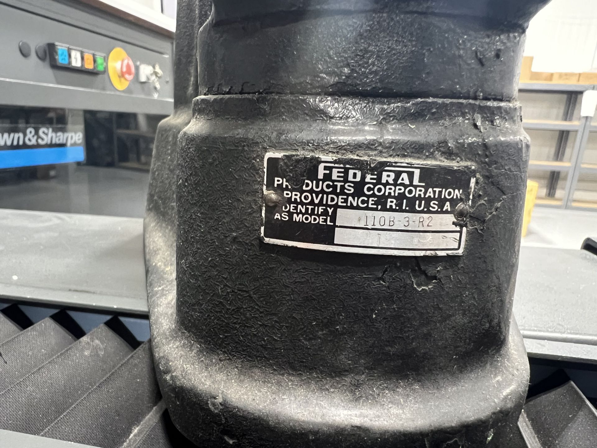 Federal Products Model HOEB-R2 Transfer Gage Comparator