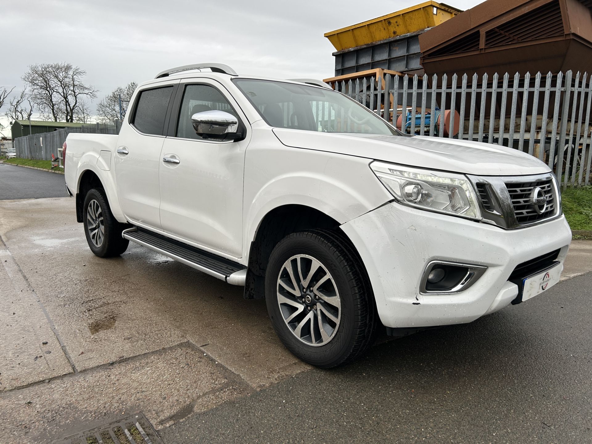 NISSAN NAVARA TEKNA 2.2 DCI AUTOMATIC (DOUBLE/CAB) *17 REG* MAKE ...