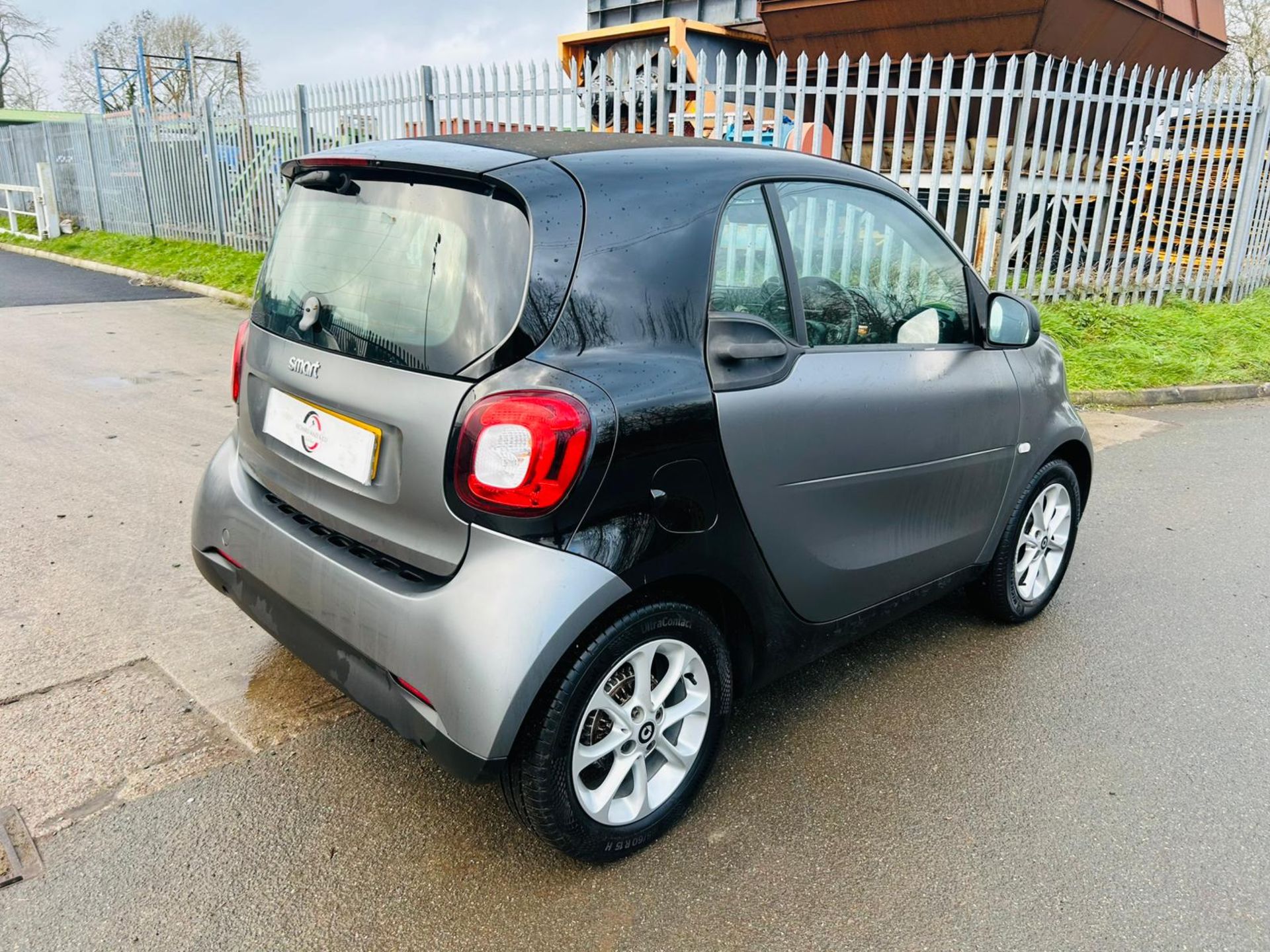 SMART FORTWO PASSION *AUTO S/S * (68 REG) AIR CONDITIONING 2 OWNERS ...