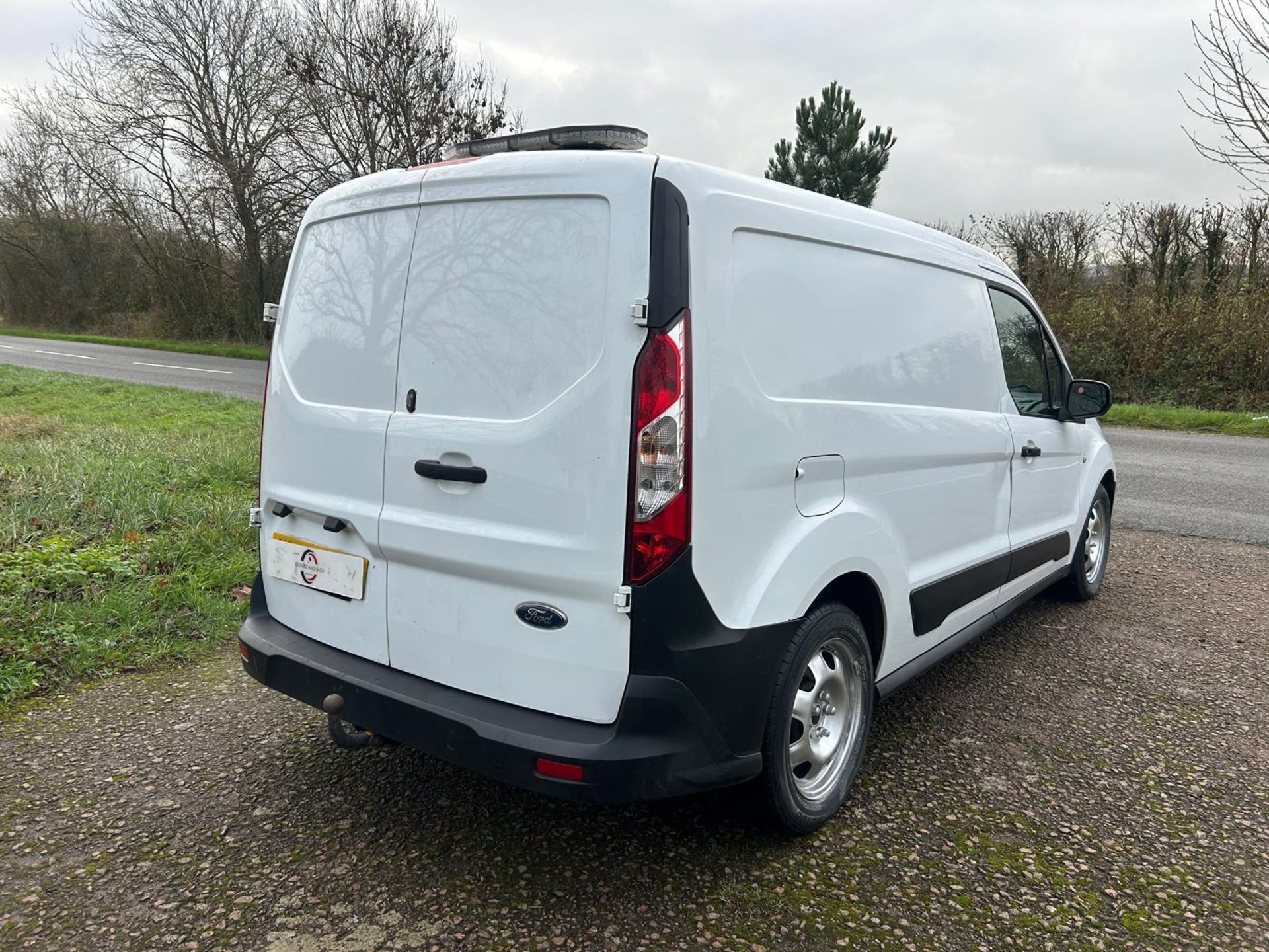 FORD TRANSIT CONNECT 1.5 EBL 120 210 L2 LEADER (69 REG) 1 OWNER FROM ...