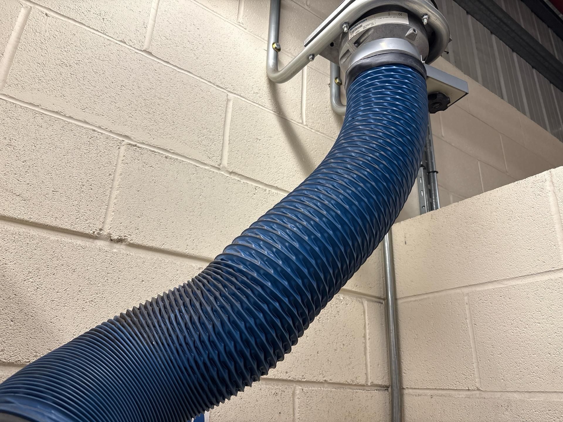 Nederman Welder Extraction Arm Does not include and metal ducting ...