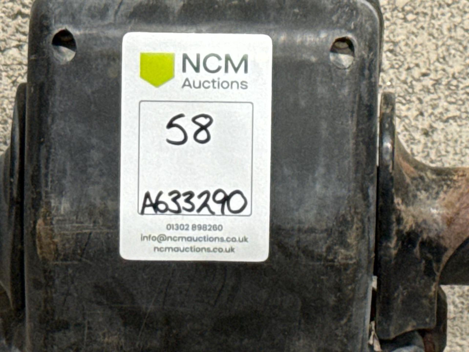 JCB Hydraulic Breaker Untested Approximate Dimensions: Height - 78cm ...