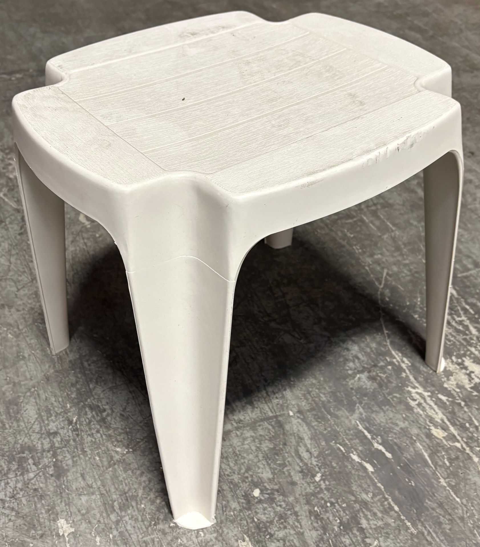 240 Small Plastic Side Tables (Location: Redditch. Please Refer to ...