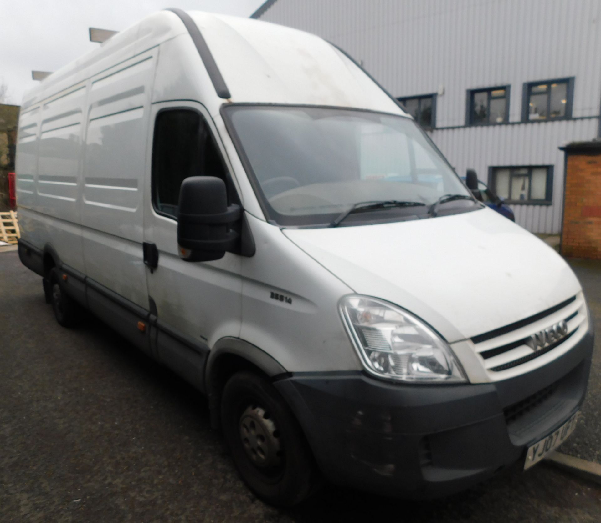 Iveco Daily 35S14 Panel Van, Registration YJ07 UFT, First Registered ...