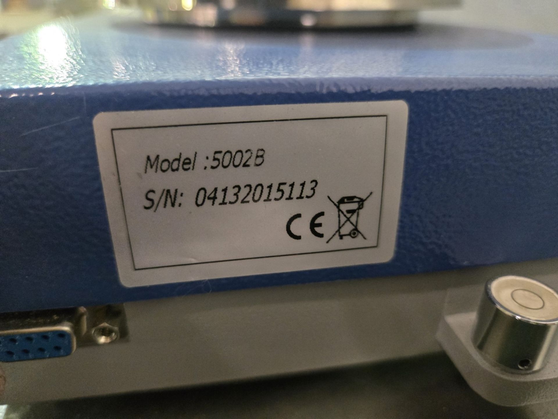 VWR scale, model 5002B, serial# 4132015113.