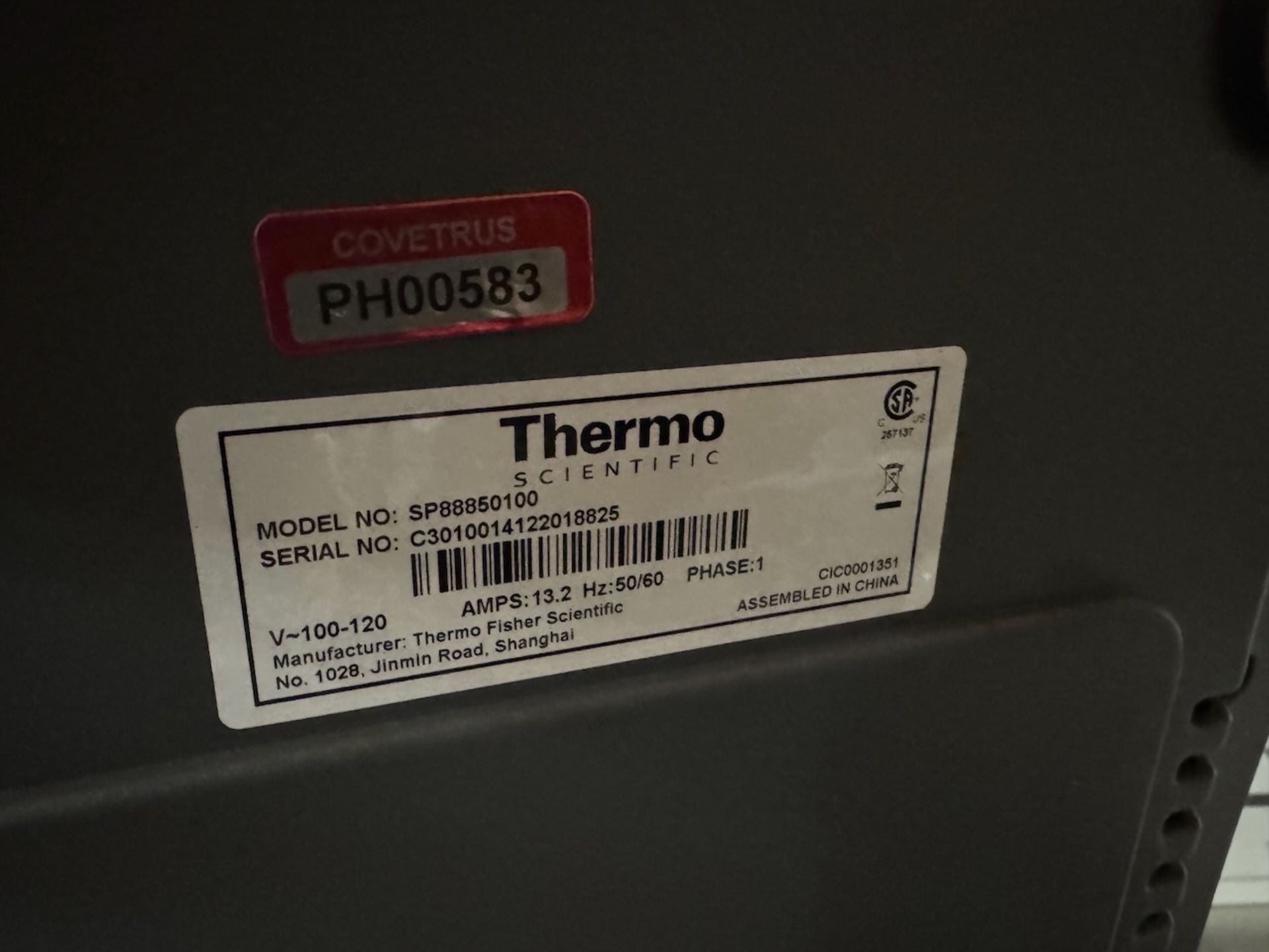 Thermo Scientific digital heat and stir plates, models SP88850100.