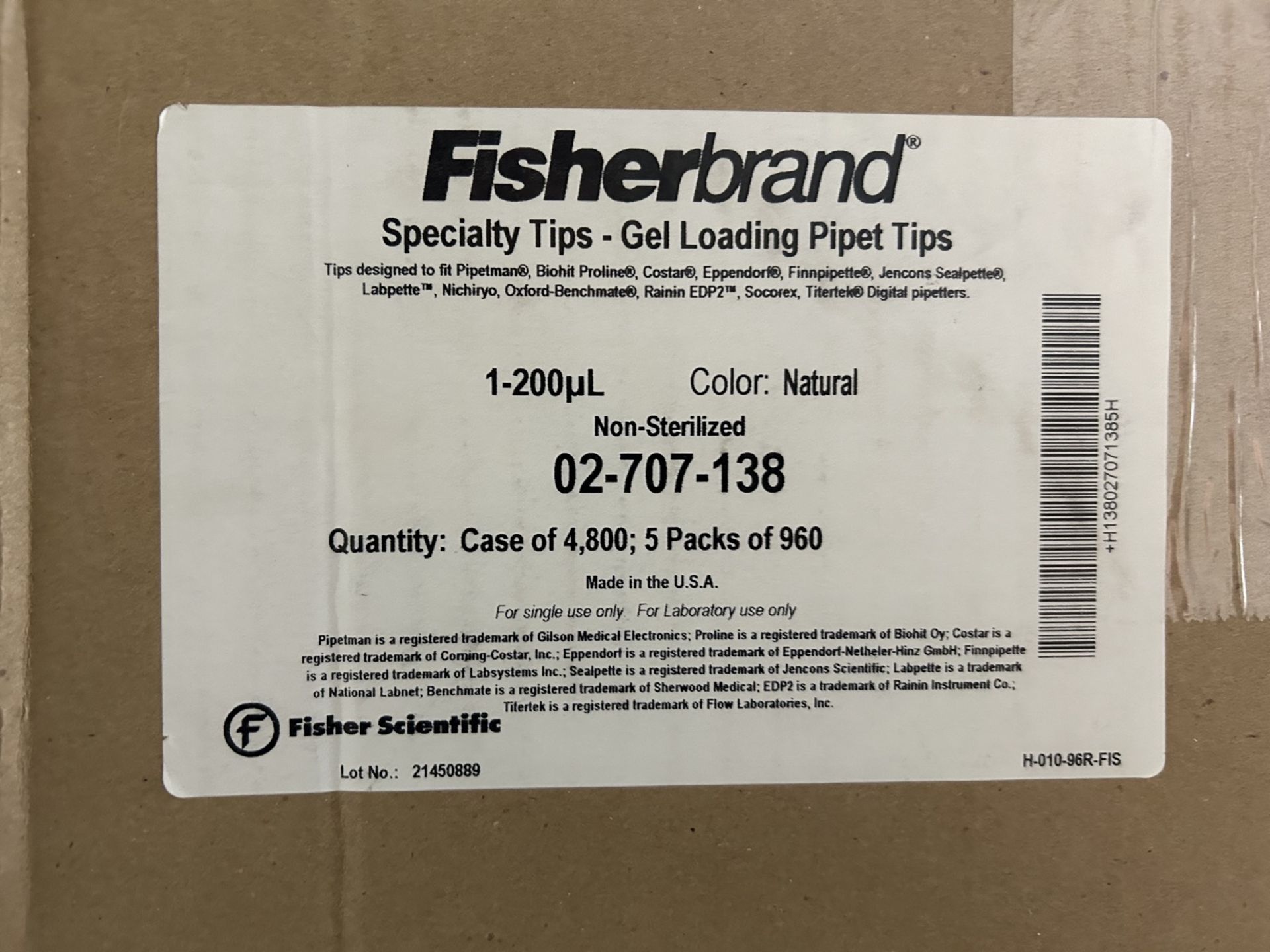 Fisher Scientific lab consumables, pallet of gel loading pipete tips ...
