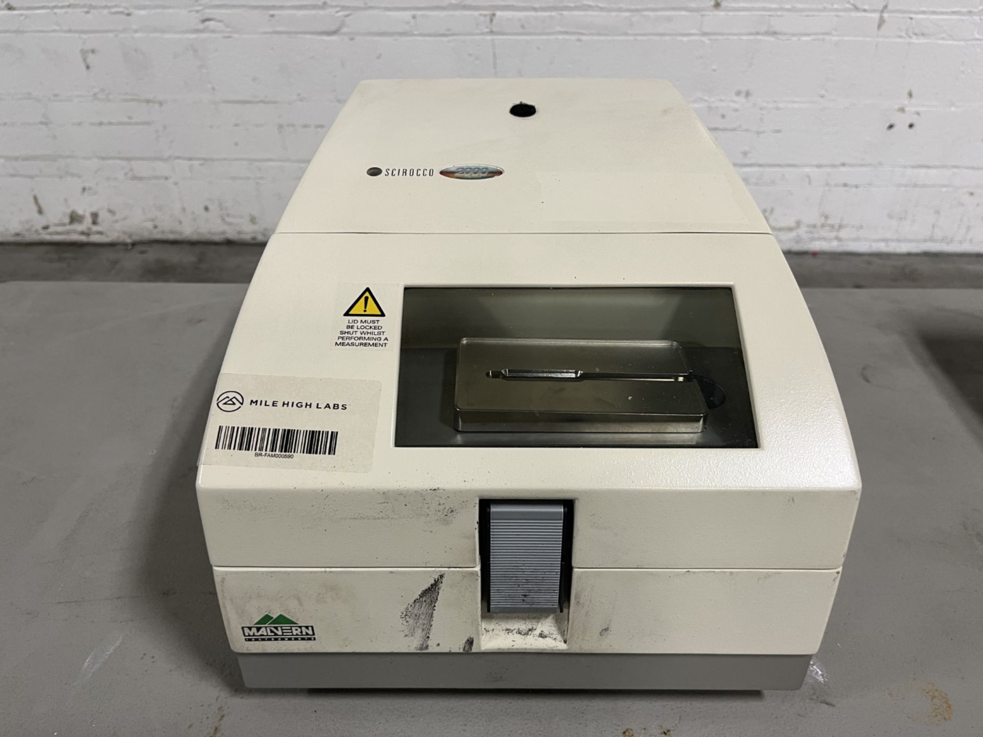 Malvern 2000 Laser Diffraction Particle Size Analyzer with (1) Malvern ...