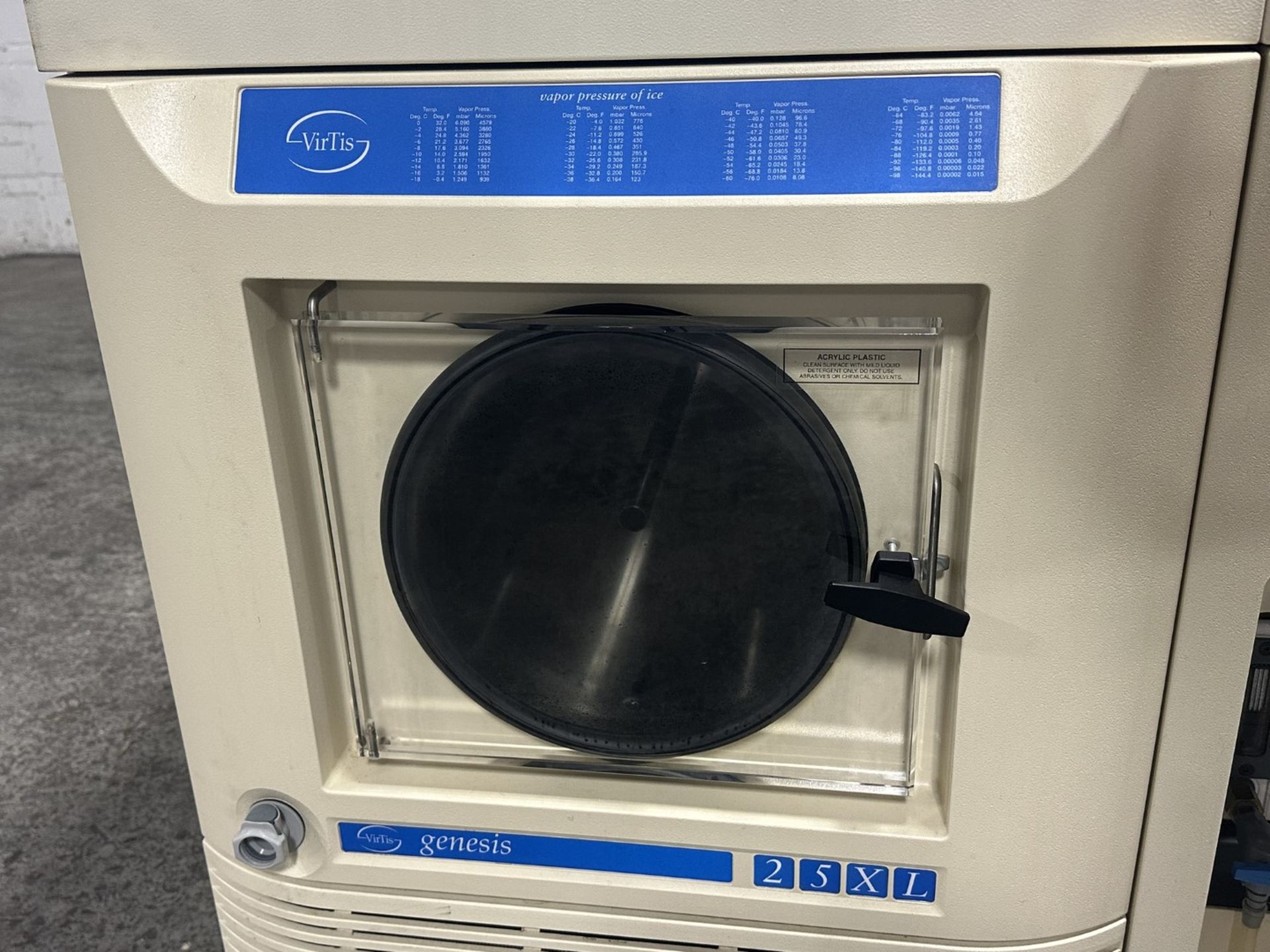 6.12 sq ft SP Scientific freeze dryer lyophilizer, model 25L Genesis SQ ...