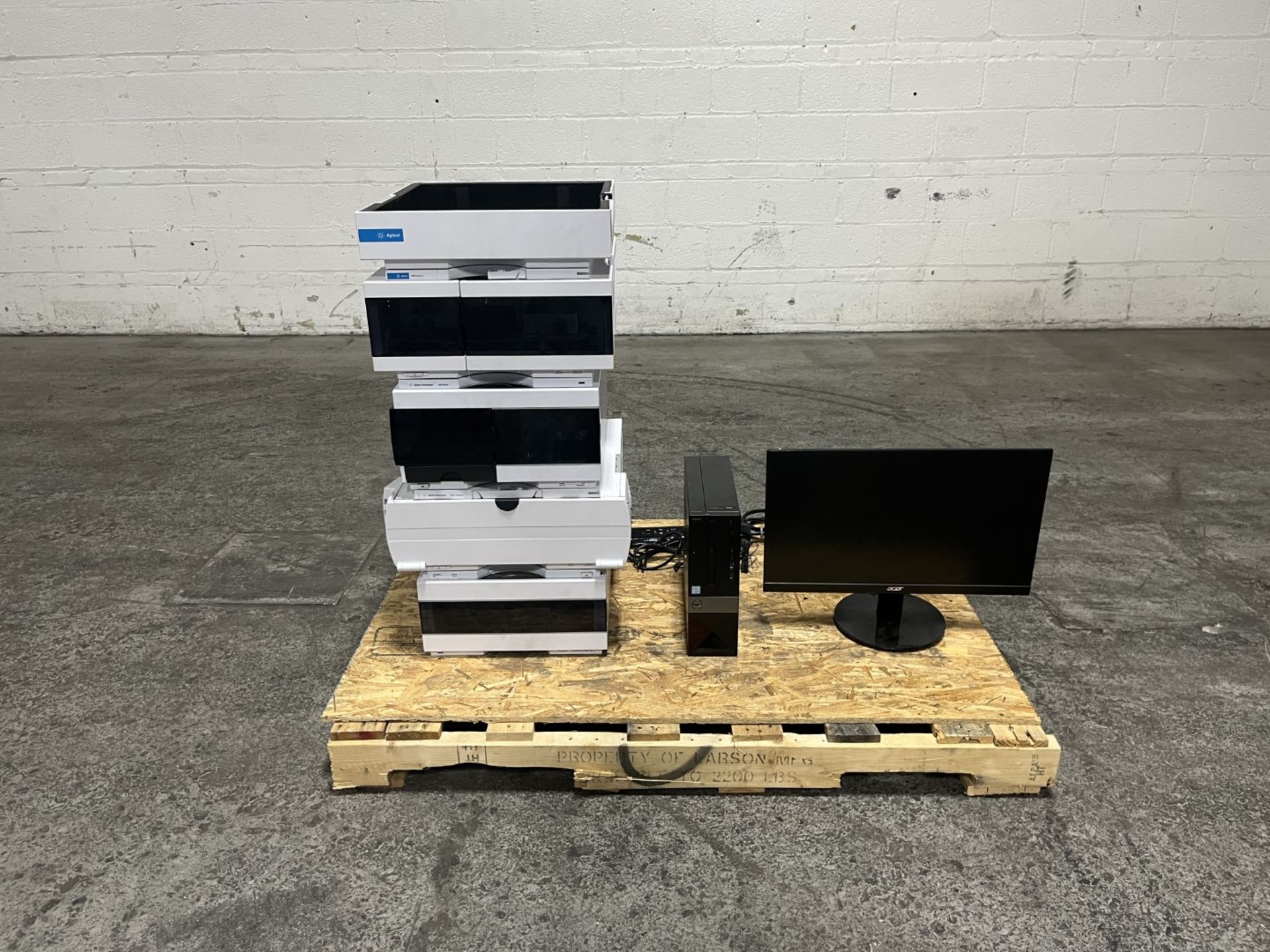 Agilent 1260 Infinity II HPLC System consisting of 1X1260 Isocratic ...