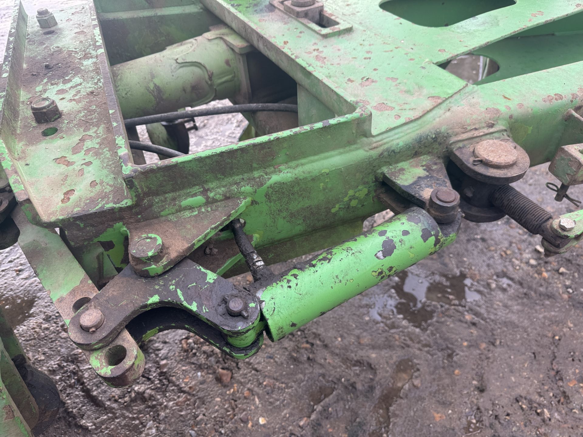 1996 Dowdeswell DP 1205 5 furrow reversible plough 4+1, 14" furrow ...