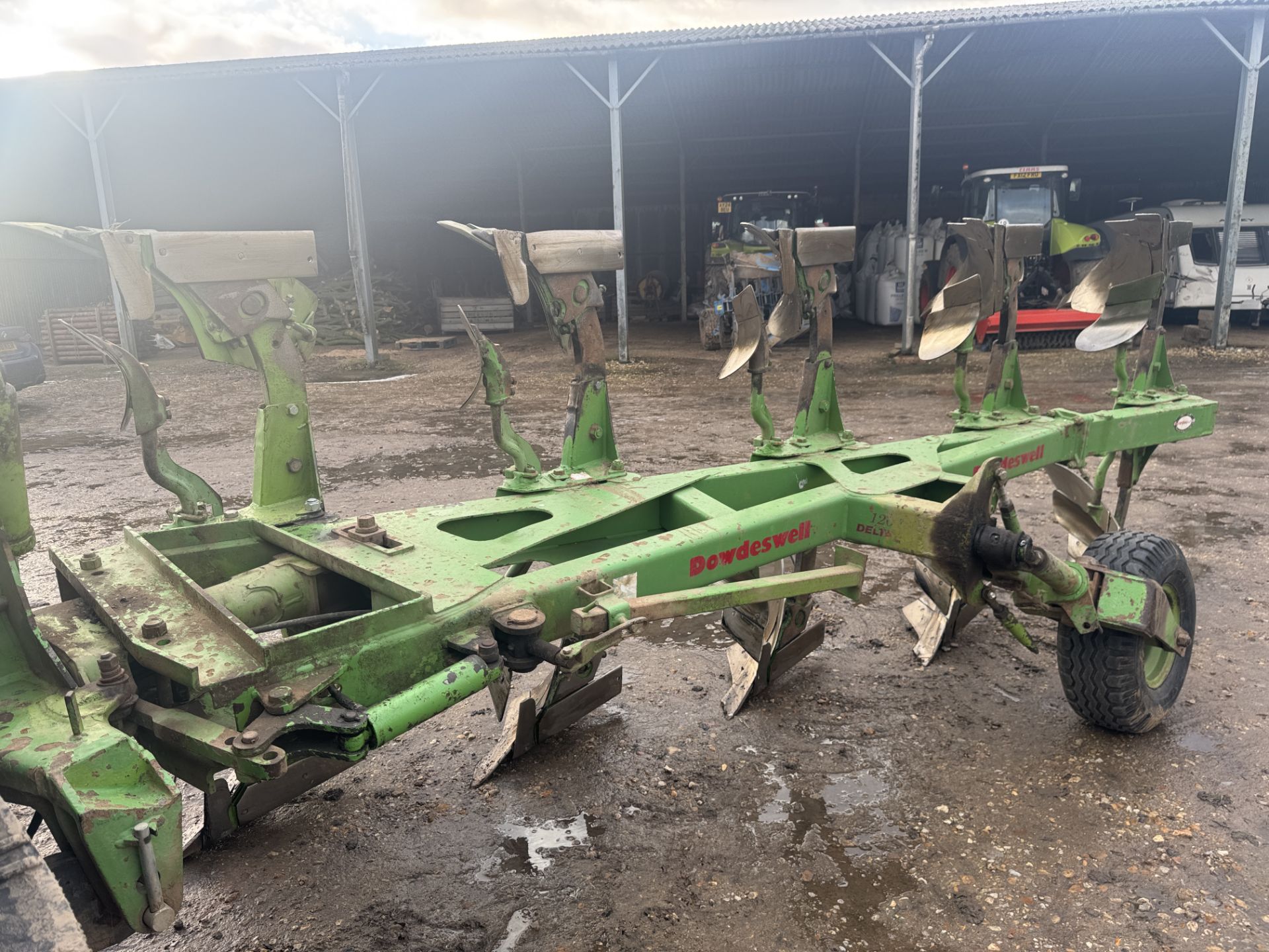 1996 Dowdeswell DP 1205 5 furrow reversible plough 4+1, 14" furrow ...