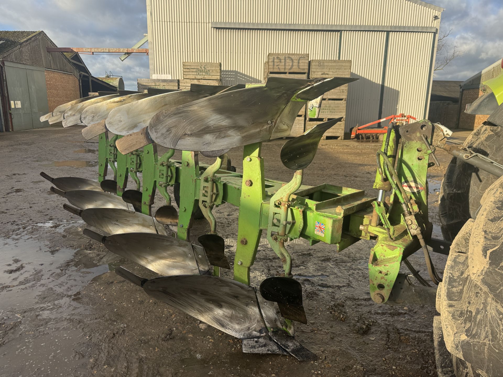 1996 Dowdeswell DP 1205 5 furrow reversible plough 4+1, 14" furrow ...
