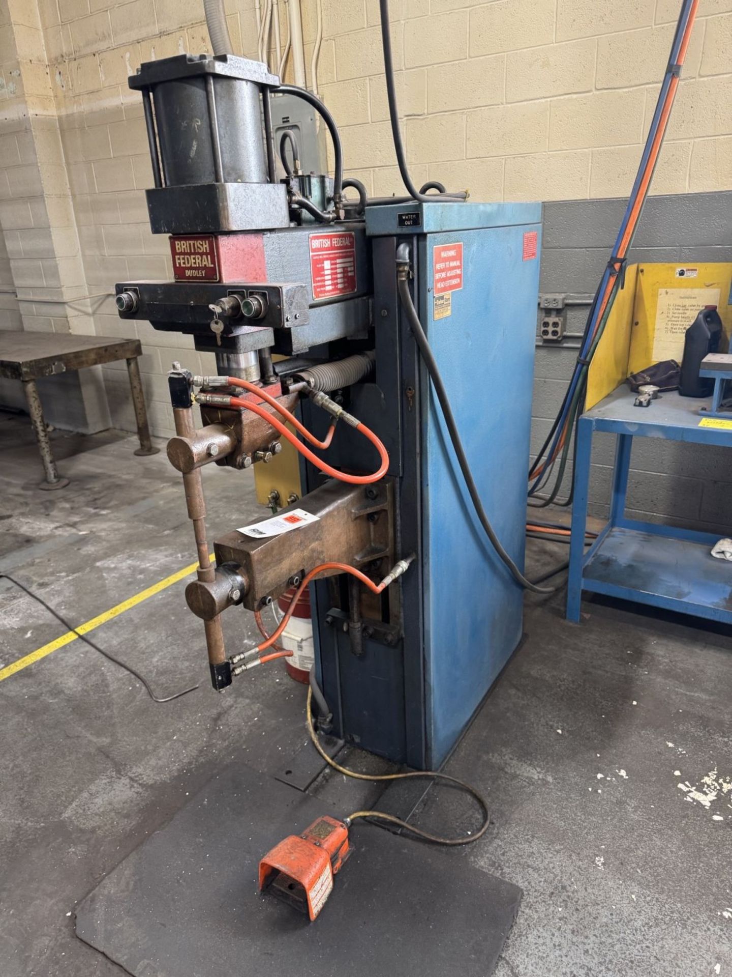 BRITISH FEDERAL 100KVA SPOT WELDER W/ ENTRON EN 1001 CONTROL, S/N 51461