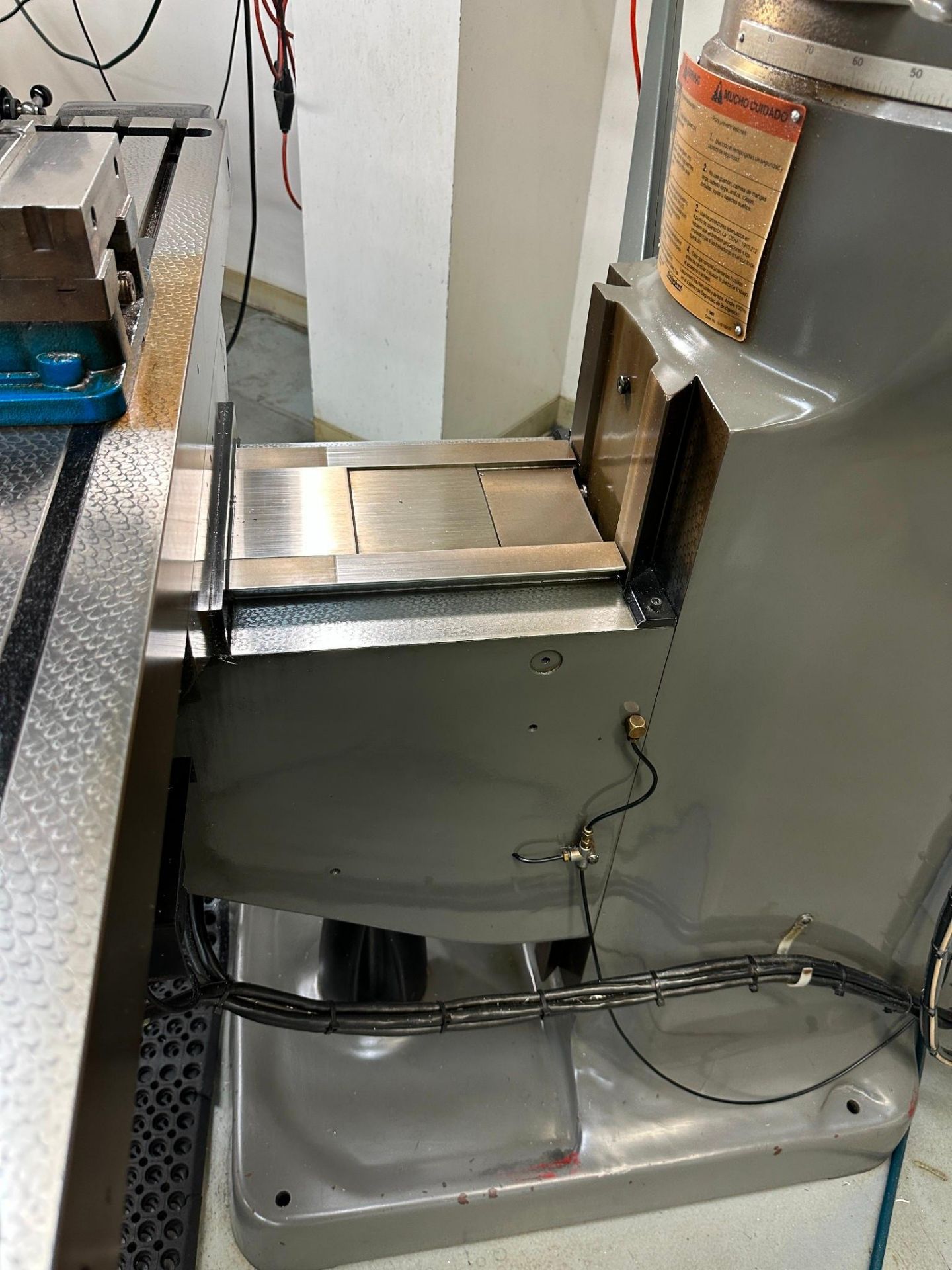 BRIDGEPORT SERIES I 2 HP EZ TRAK CNC VERTICAL MILL, BRIDGEPORT CNC ...