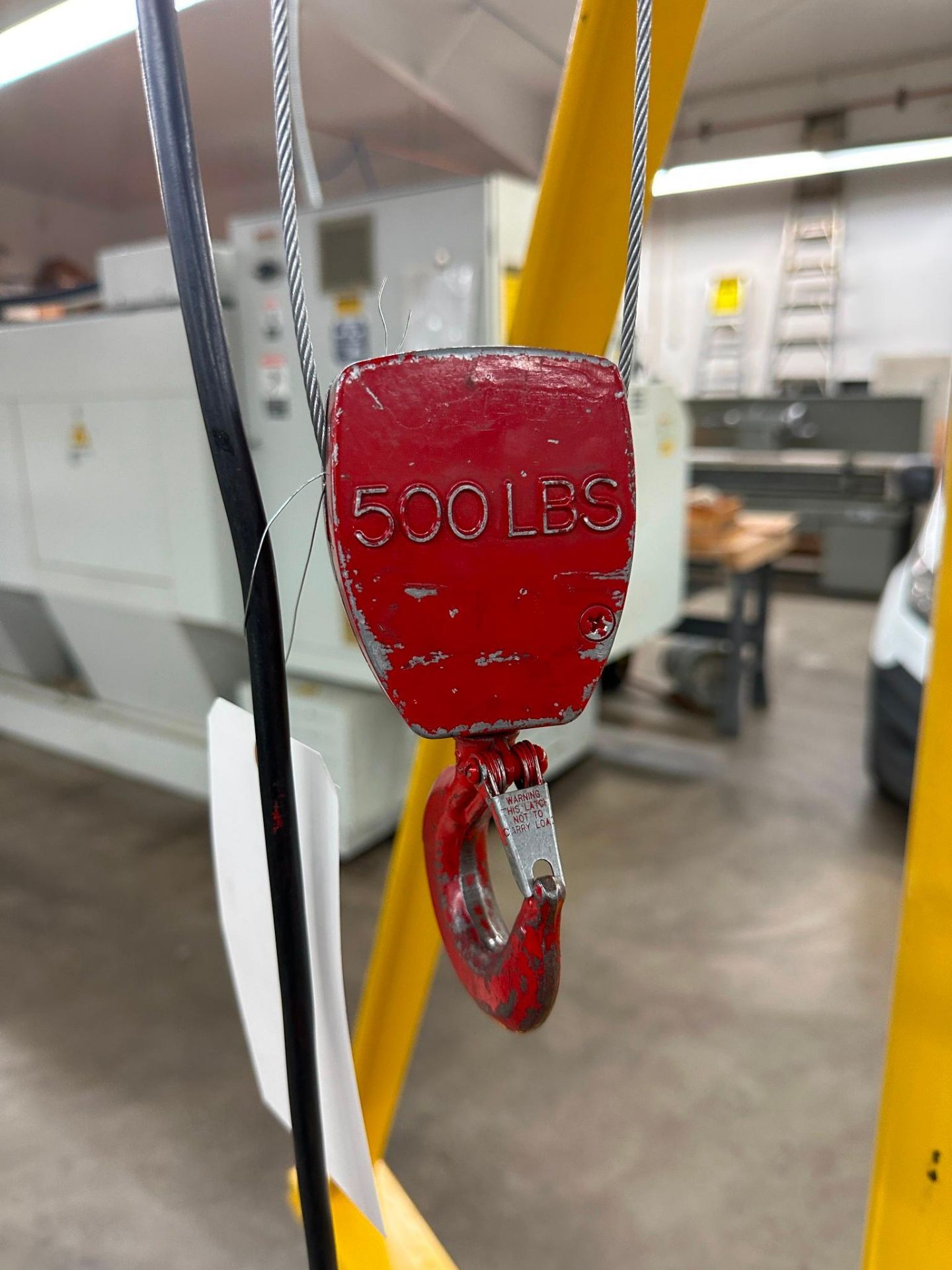 LIFTTECH MOBILE, 2 TON BRIDGE CRANE ON CASTORED WHEELS W/ 500LB WINCH ...