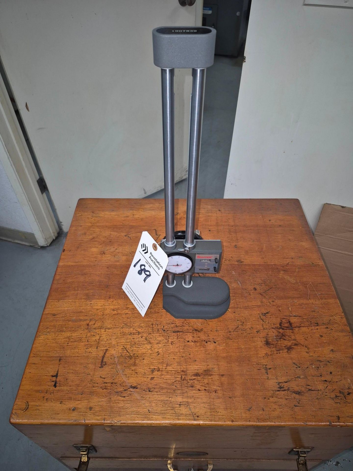 STARRETT HEIGHT GAUGE, NO.3259-12 SN: 1907839 RANGE: 0-12" 0.001"