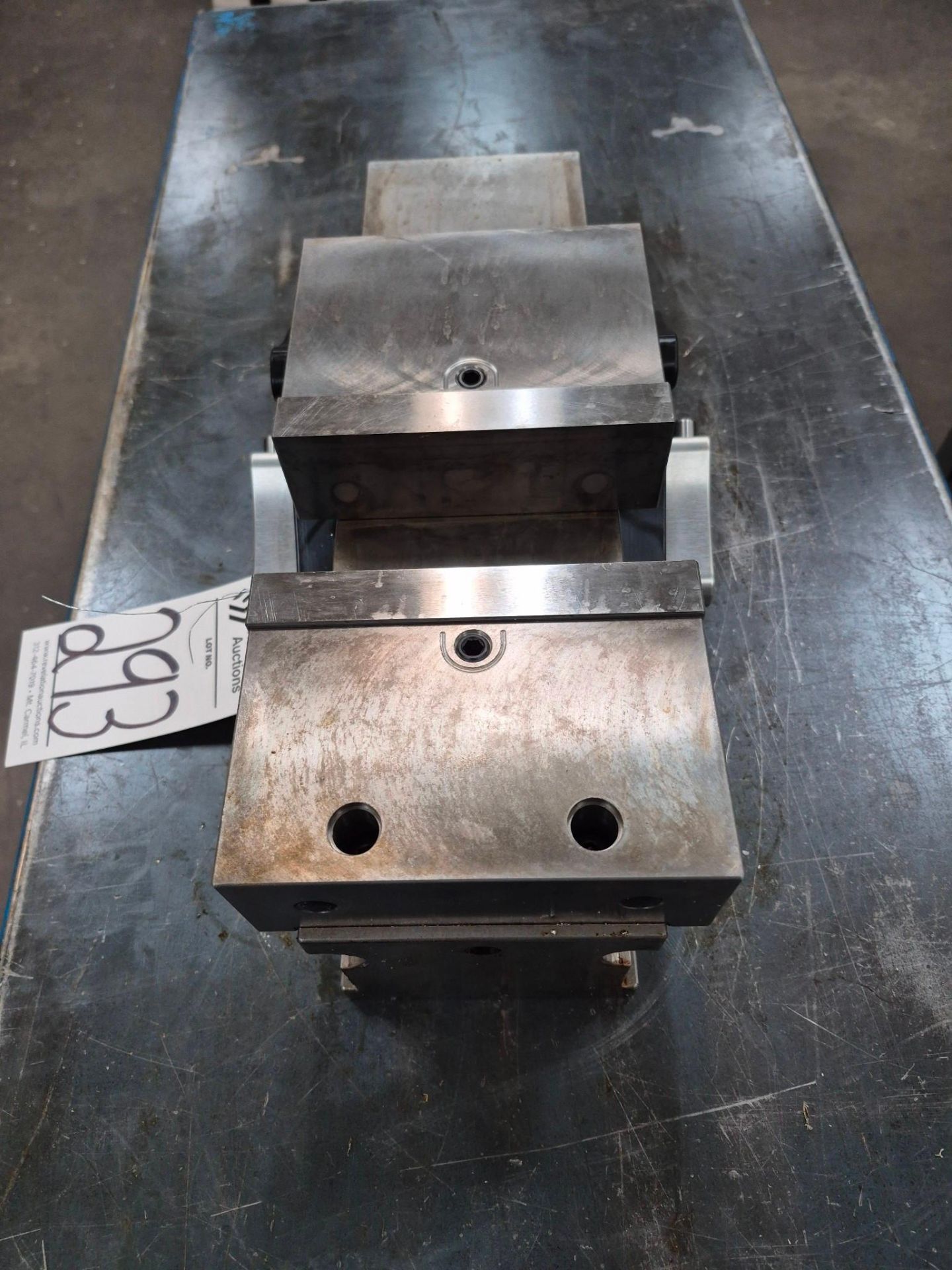 CHICK ONE LOK SINGLE STATION CNC VISE WITH QUICK CHANGE AND HANDLE