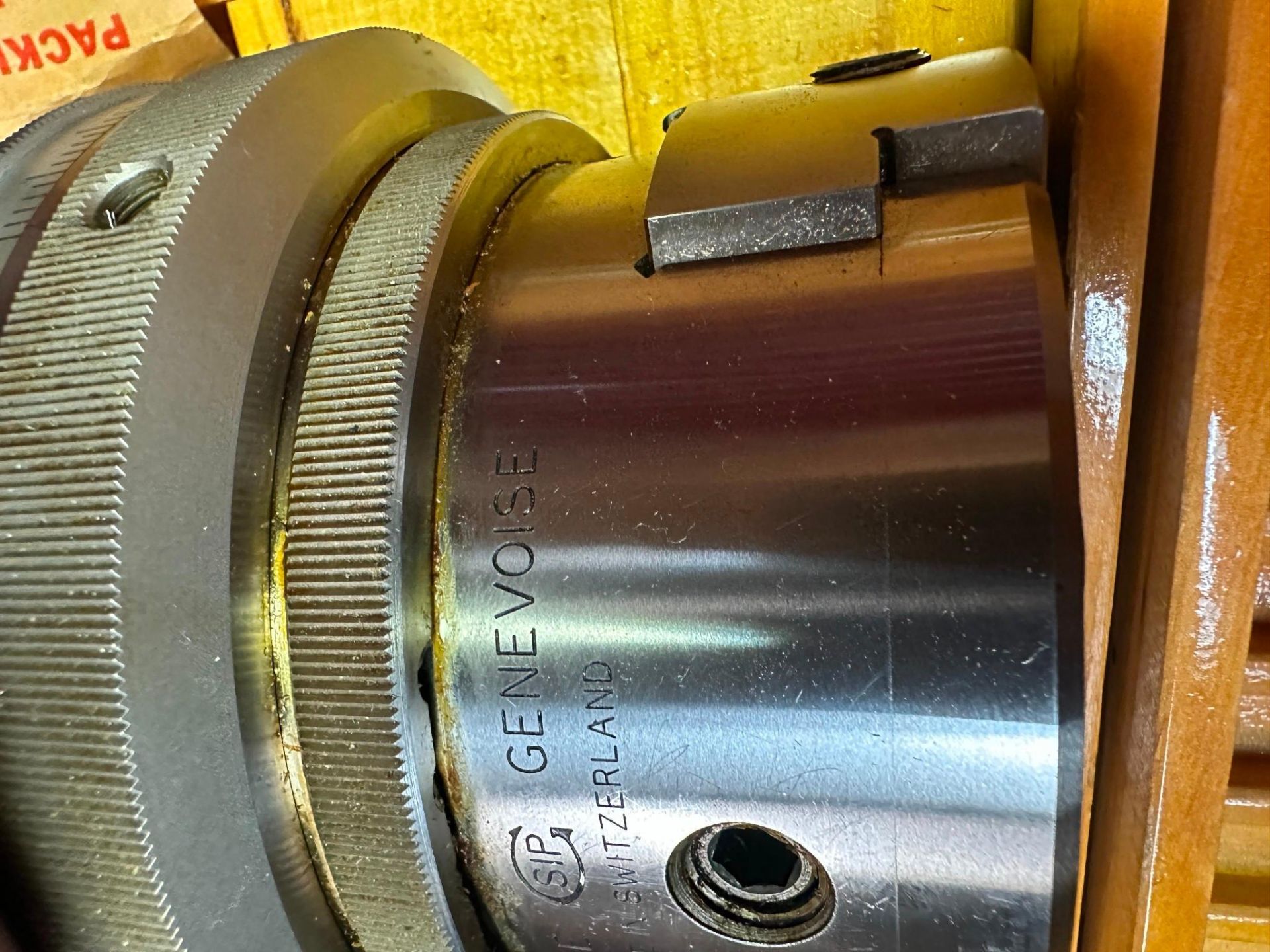 SOCIETE SIP GENEVOISE 562 UNIVERSAL MACHINE BORING HEAD 0-2.25