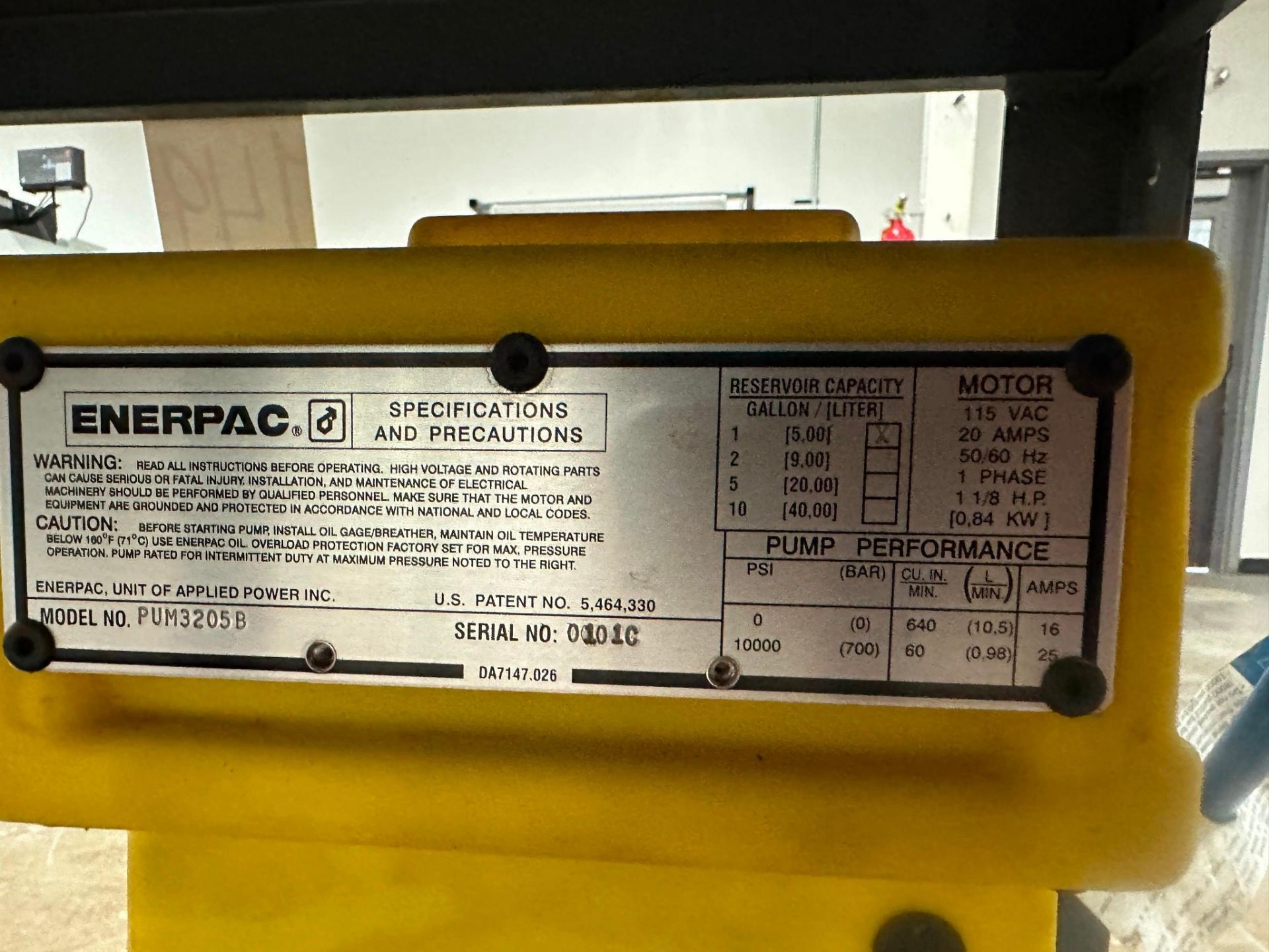 ENERPAC MODEL NO. PUM3205 B ELECTRIC HYDRAULIC PUMP POWER UNIT WITH ...