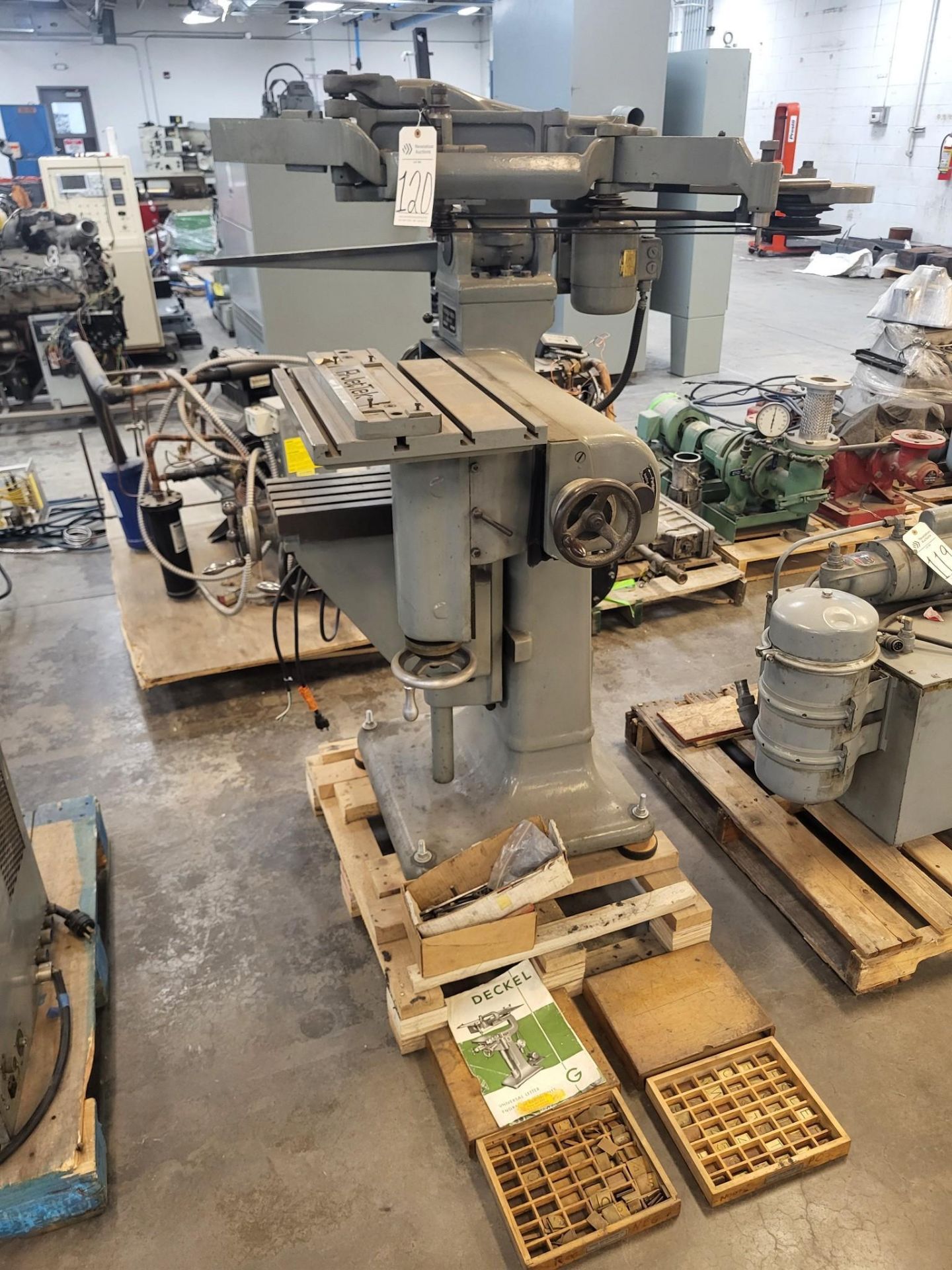 FRIEDRICH DECKEL GK21 UNIVERSAL ENGRAVING AND COPY MILLING MACHINE