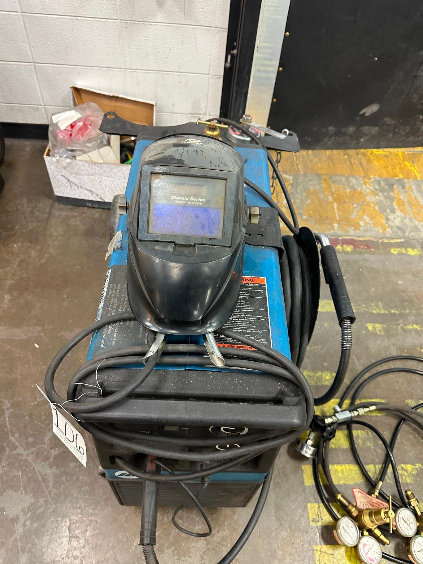 MILLER MILLERMATIC 250X WELDING MACHINE S/N KK318837 SPECIFICATION ...
